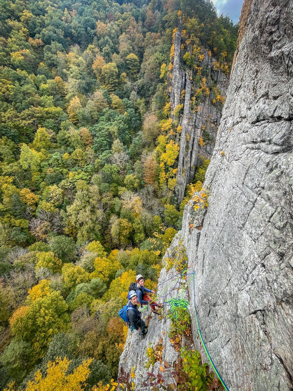 Rock Climb Seneca Rocks, WV - Blue Ridge Mountain Guides