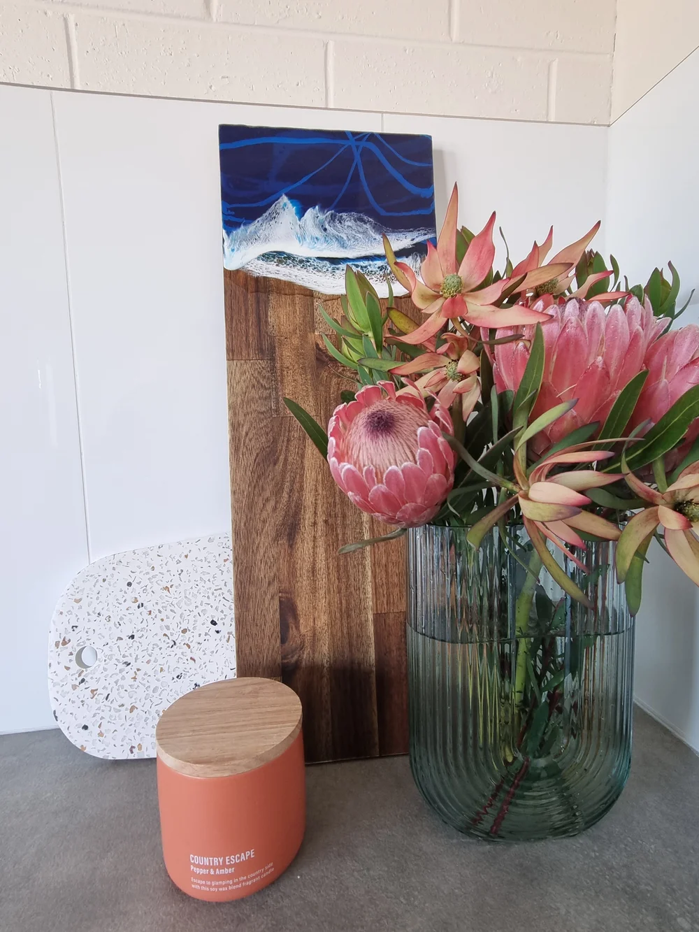 Unwind in Style and Comfort at Beachcomber Holiday Units - Your Premier ...