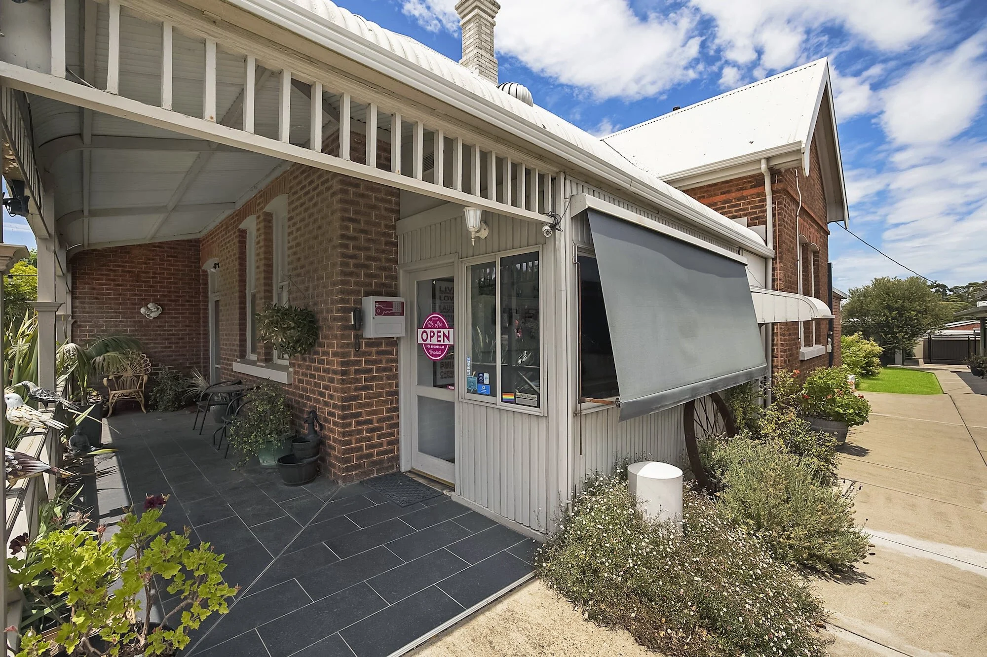 Facilities — OFFICIAL SITE: Hamilton Lakeside Motel