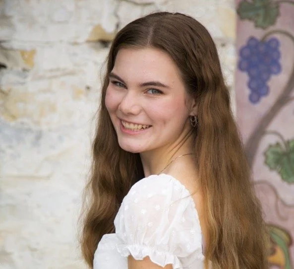 Chloe Goforth — For The LOVE Of Art