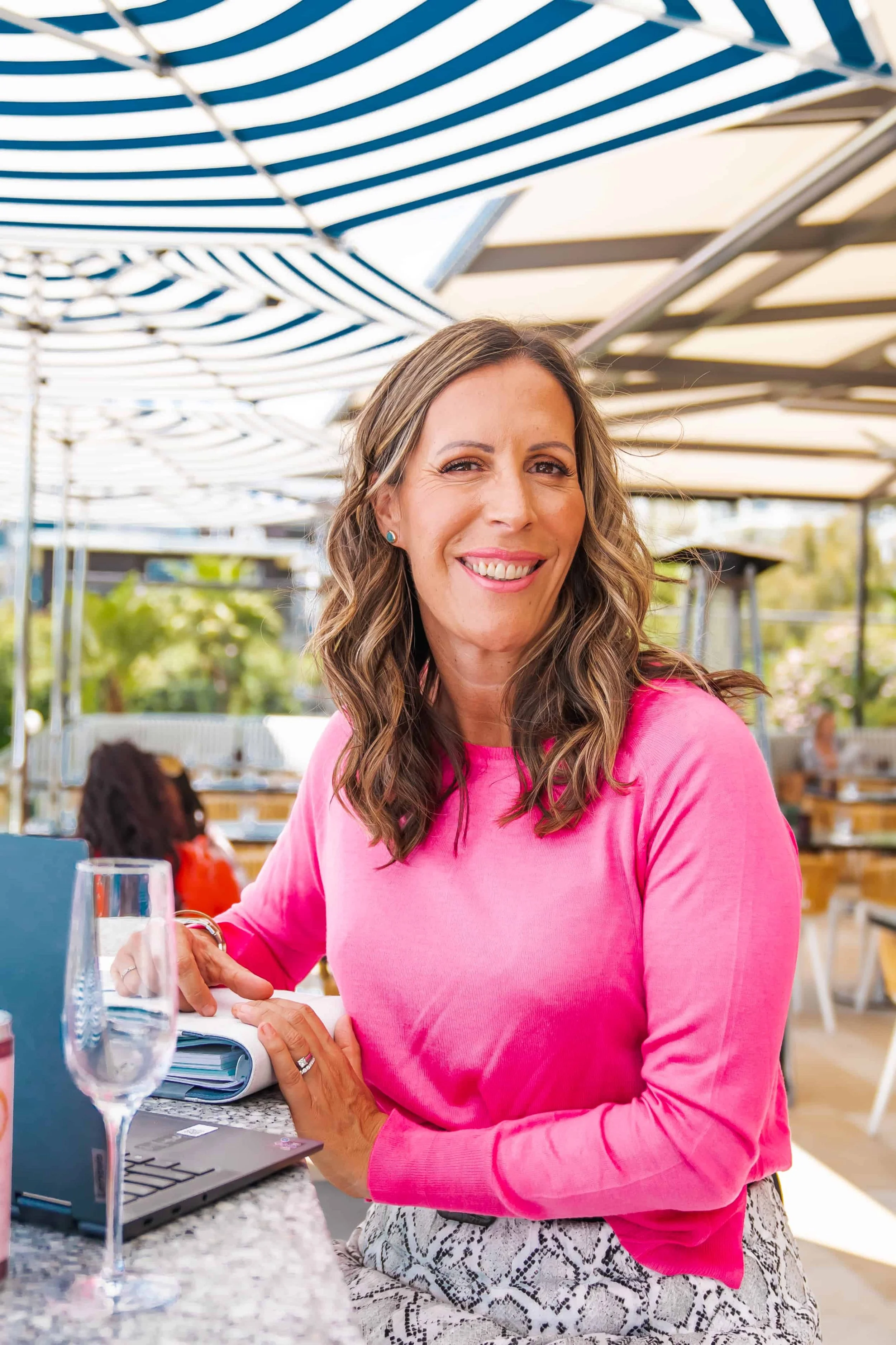 Free Guide — Sarah Rusbatch | Sobriety & Grey Area Drinking Coach, Speaker