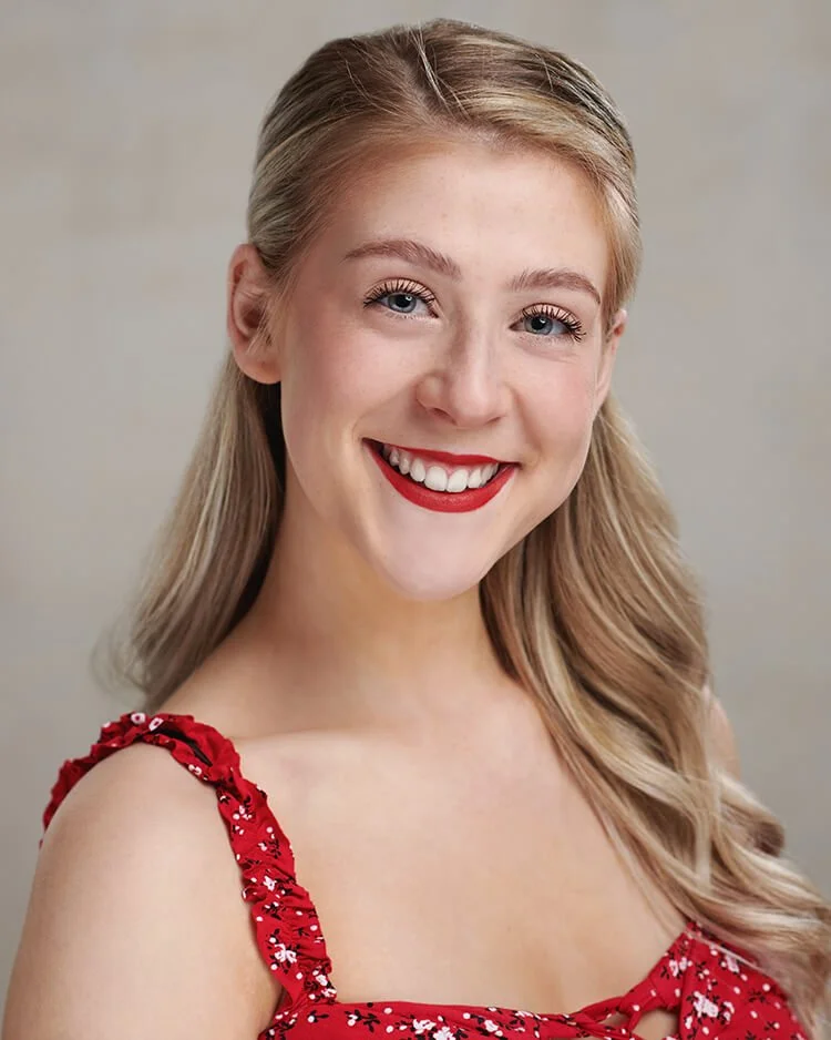 Shoot Me Now | Professional Headshot Photographer