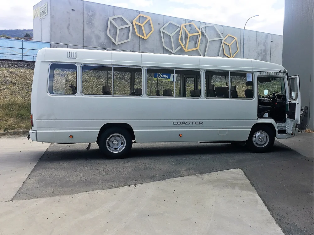 11 - 22 Seat Self Drive Hire Options — 7 - 11 - 22 & 48 Seats: Minibus ...