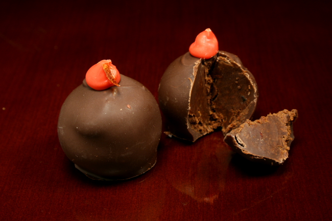 Truffle Guide — Roni-Sue's Chocolates cacoa, pig candy, cocktail ...