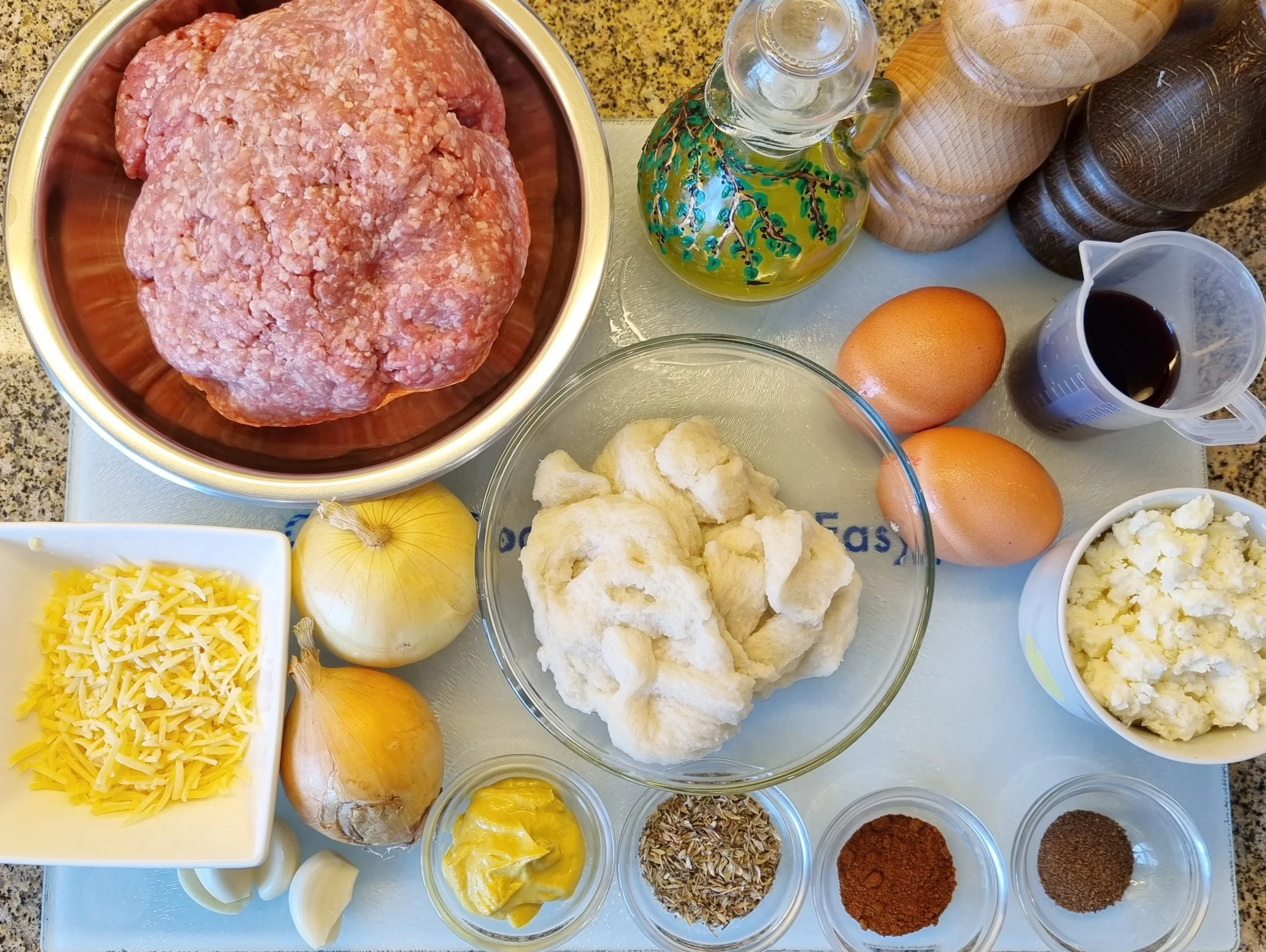 Greek Meatloaf aka Rolo with Eggs and Sweet Peppers — Greek Cooking ...