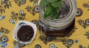 How to make Greek Tomato Jam Yum — Greek Cooking Made Easy