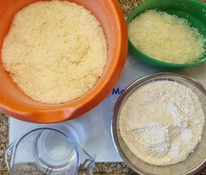 Homemade Greek Cheese Breadsticks aka Kritsinia — Greek Cooking Made Easy