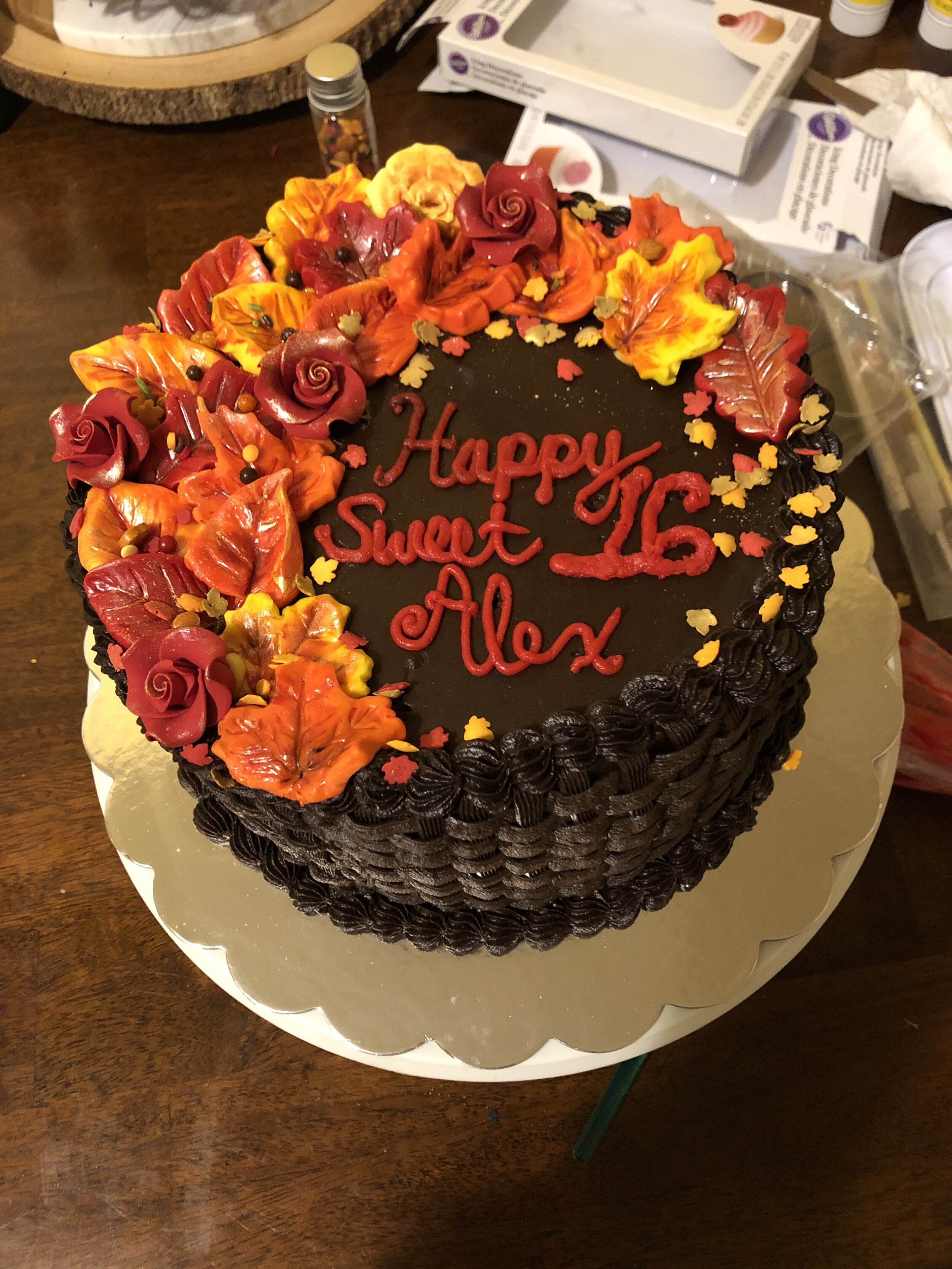 Cakes — Esquire Custom Cakes