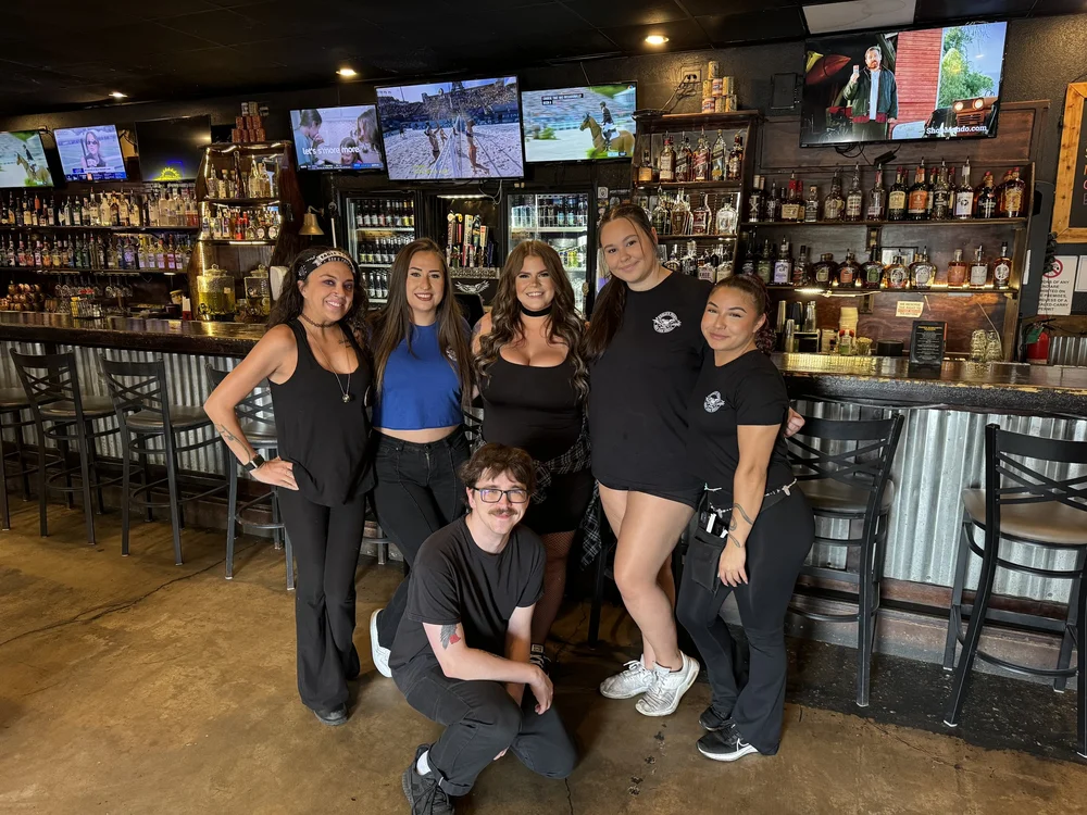 Eagle's Point Bar & Grill | Discover Great Food & Drinks Today