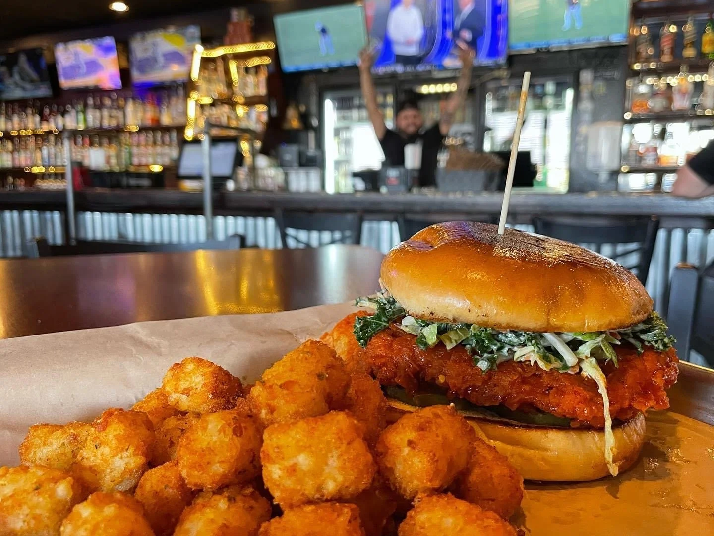Eagle's Point Bar & Grill | Discover Great Food & Drinks Today