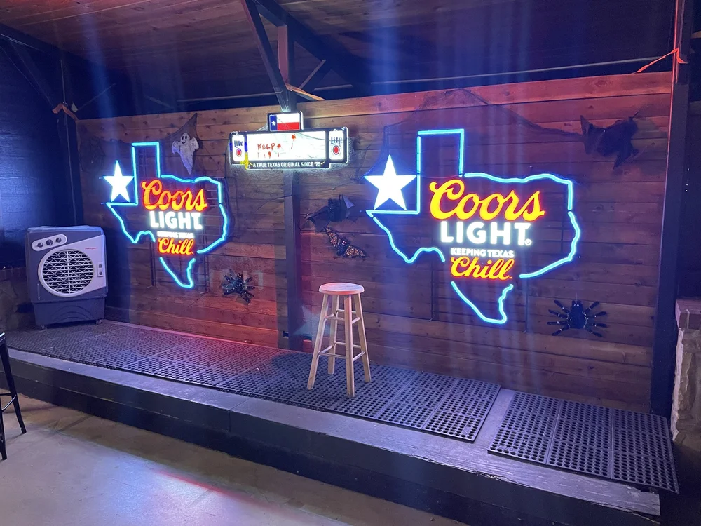 Eagle's Point Bar & Grill