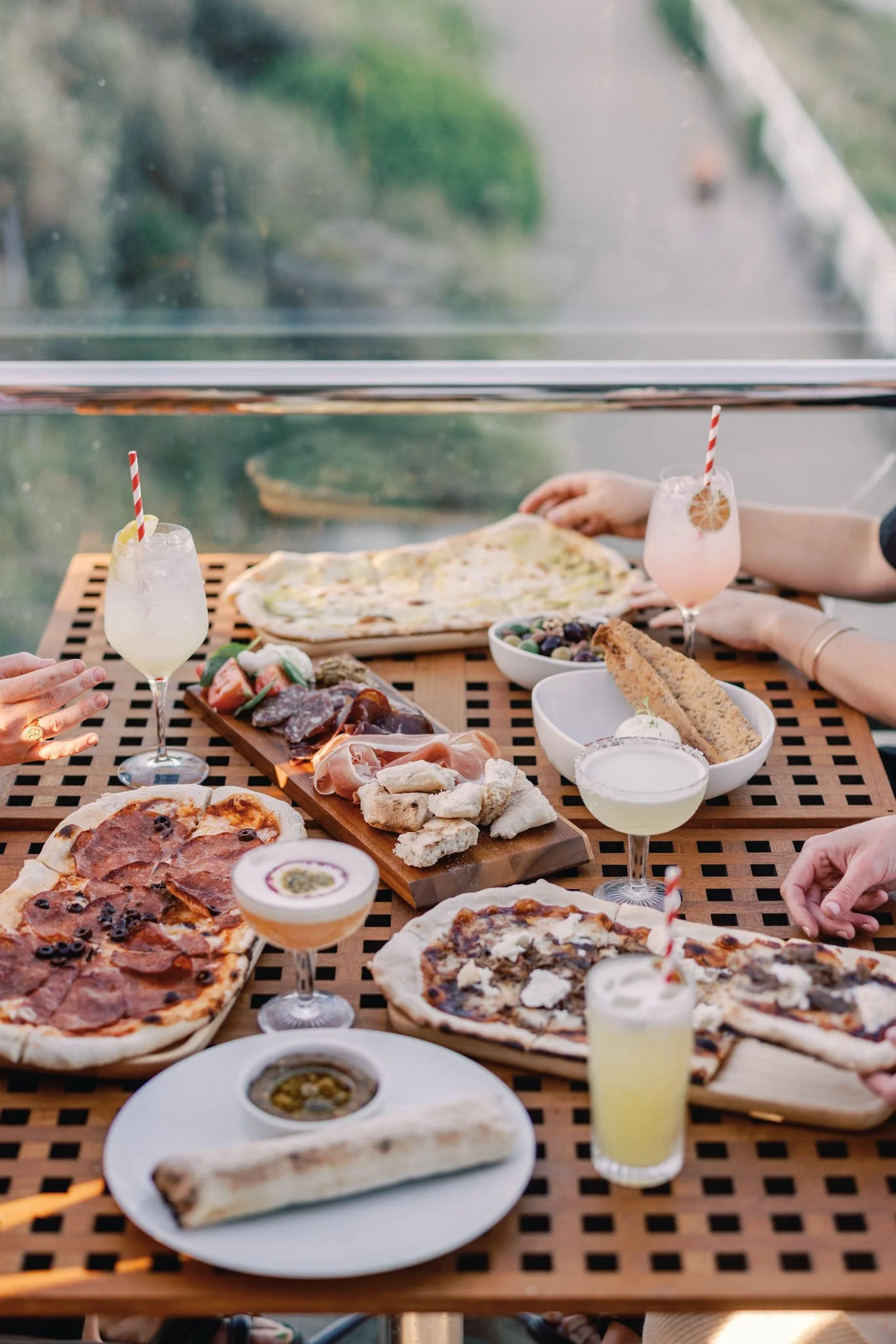 Bar — Merewether Surfhouse