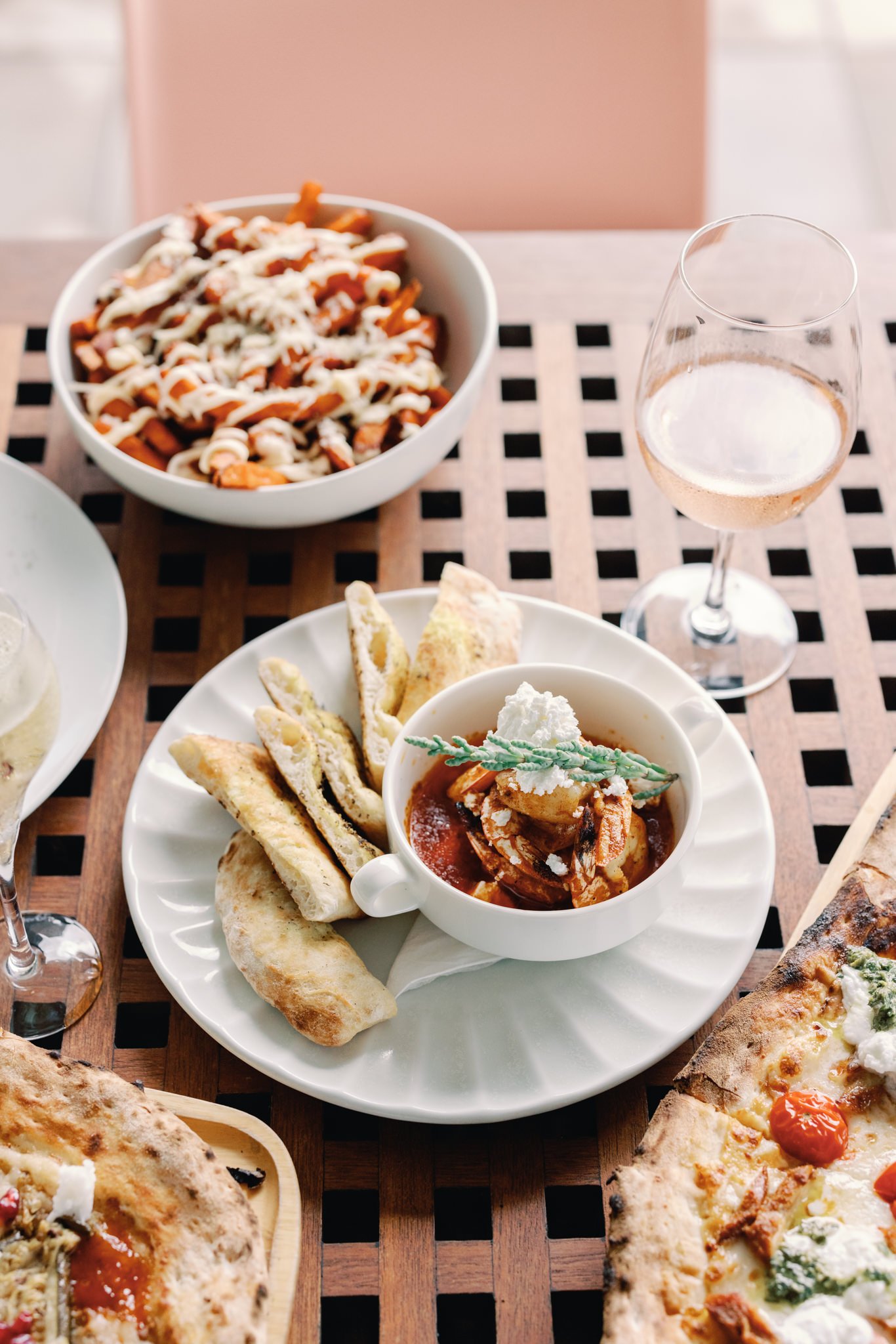 Bar — Merewether Surfhouse