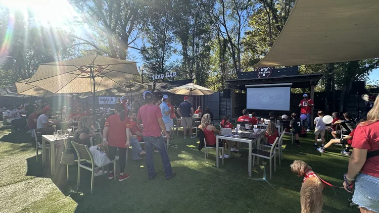 Station 7 | Pizza, Burgers, Sandwiches, Craft Beer & Entertainment ...