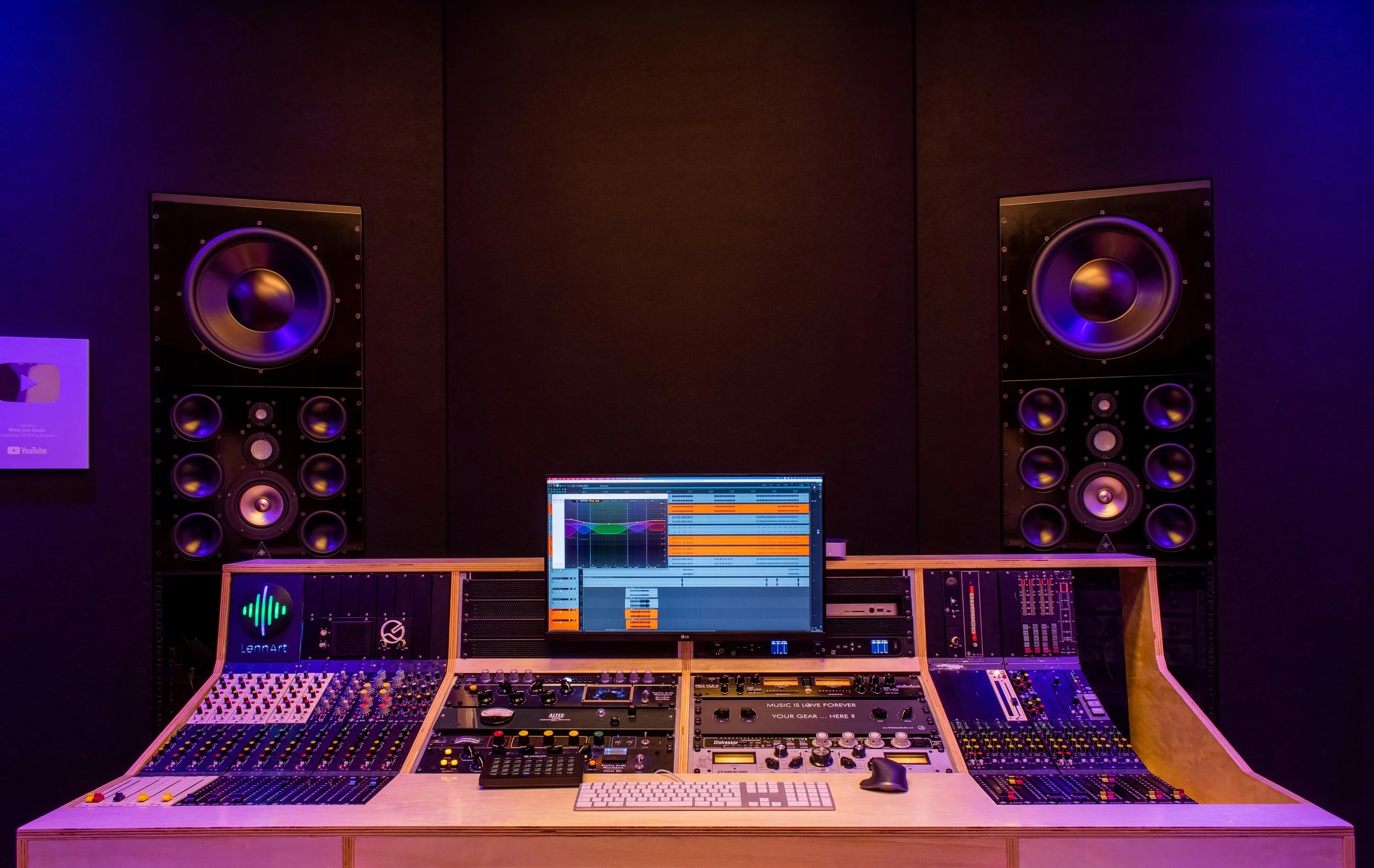 White Sea Studio