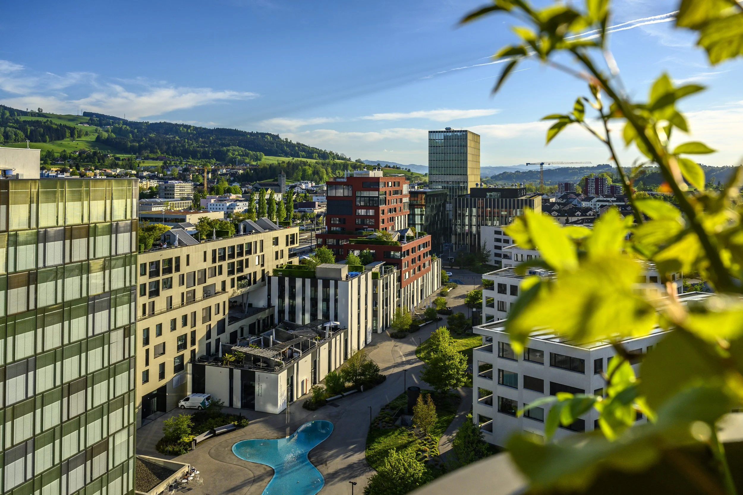 Risch — #whataboutzug