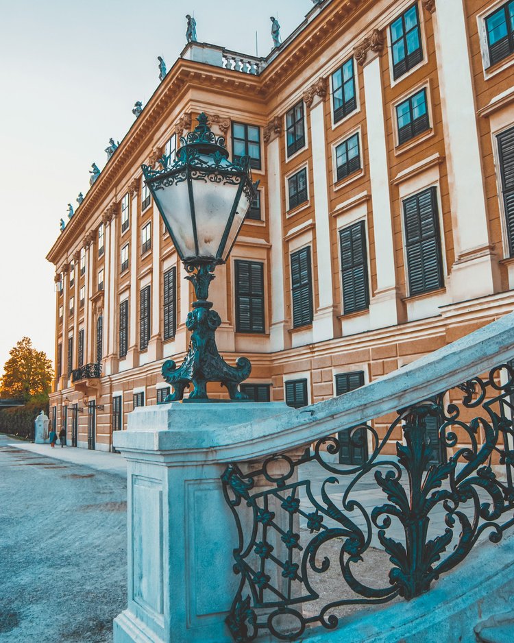 THE SOLO WOMANS GUIDE TO VIENNA, AUSTRIA — Greenoid Adventure