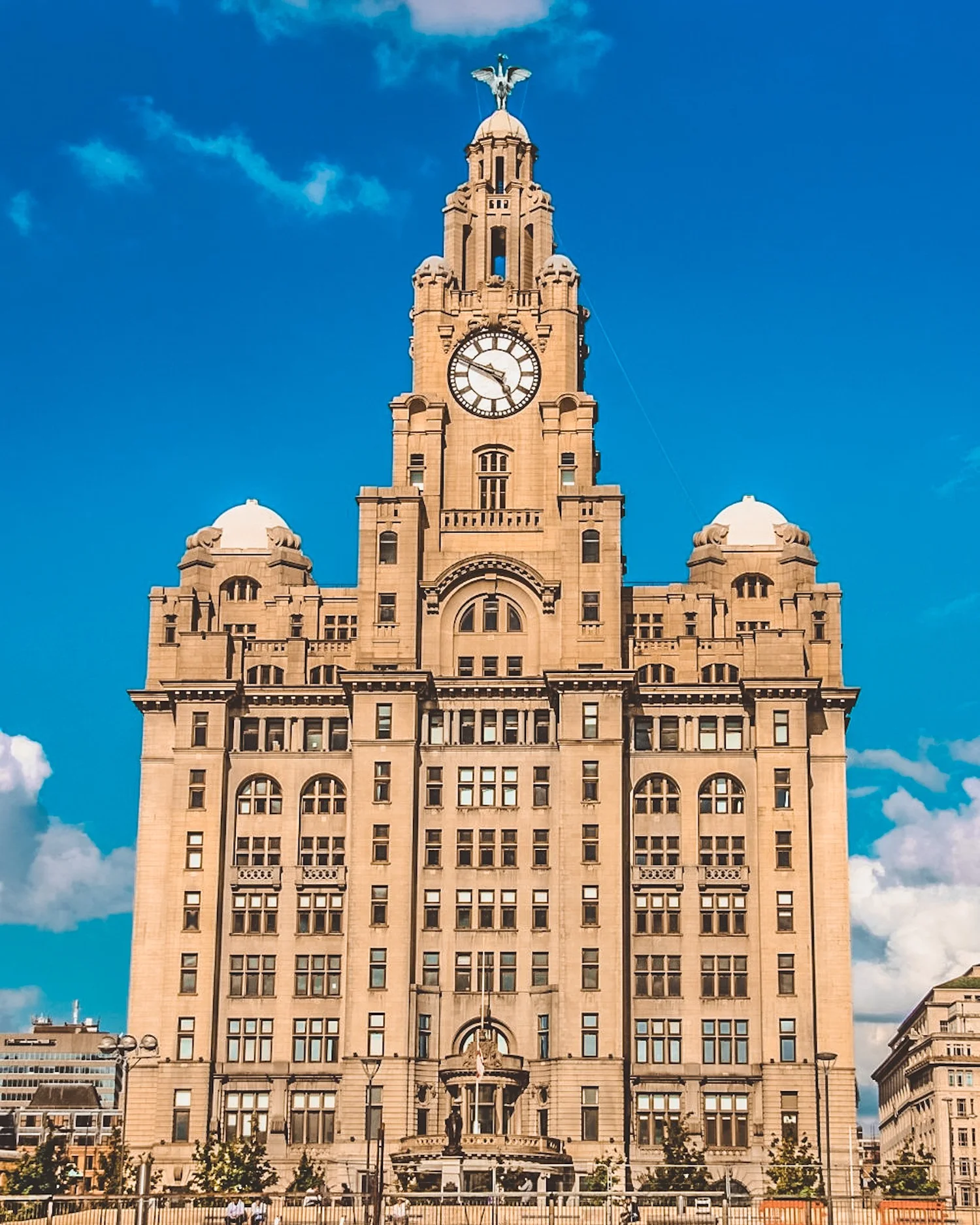 HOW TO VISIT LIVERPOOL FROM LONDON : TRAVEL TIPS, DAY TRIP ITINERARY ...