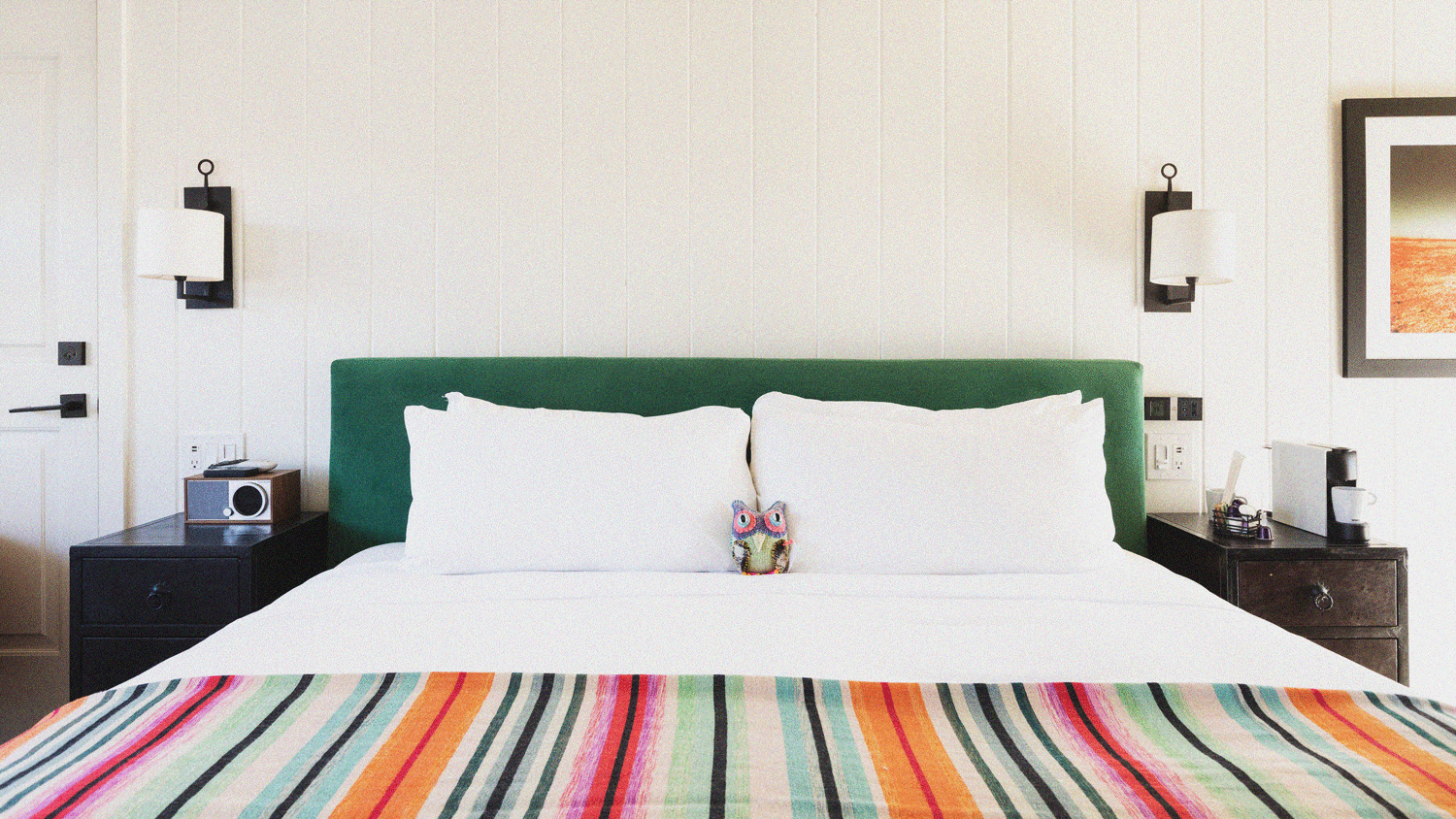 Contact Nomada — Nomada Hotel Group