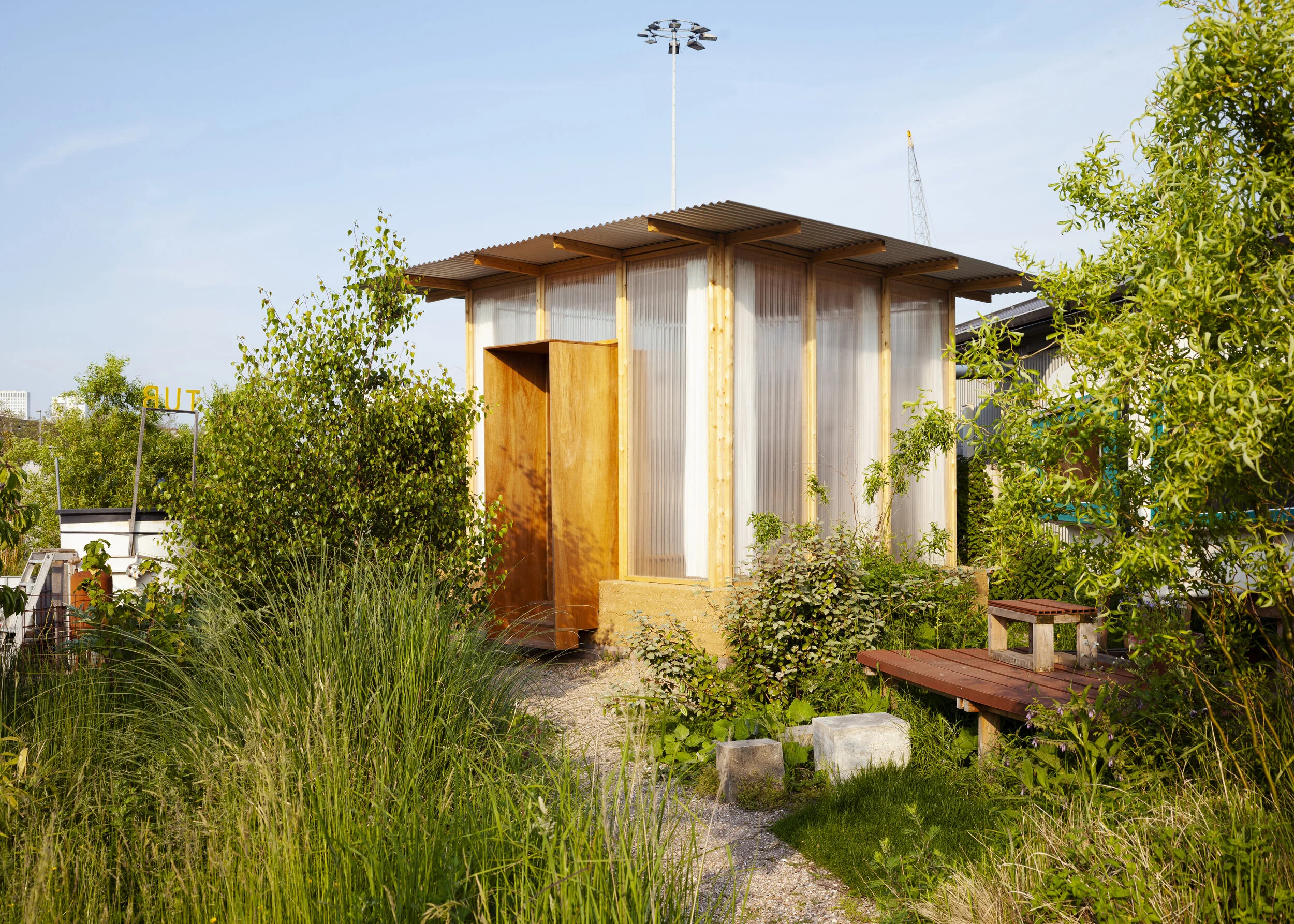 CIRCULAR PAVILLION — ACTE