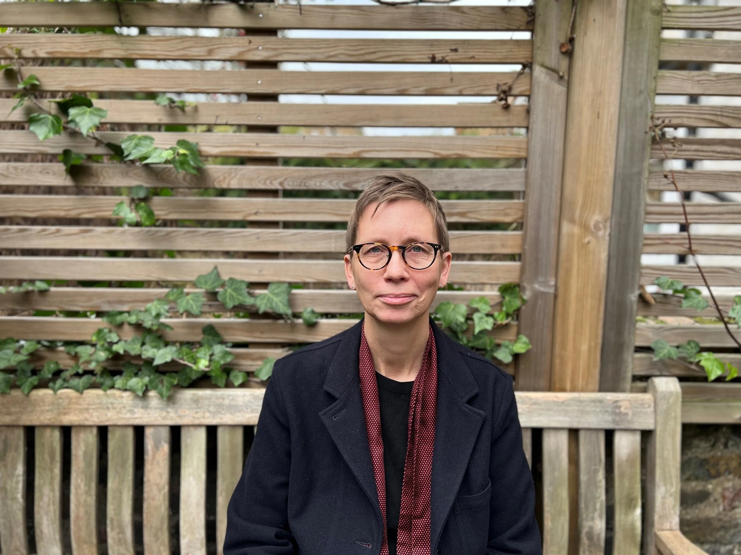 Women's Work in Seventeenth-Century London: Laura Gowing in ...