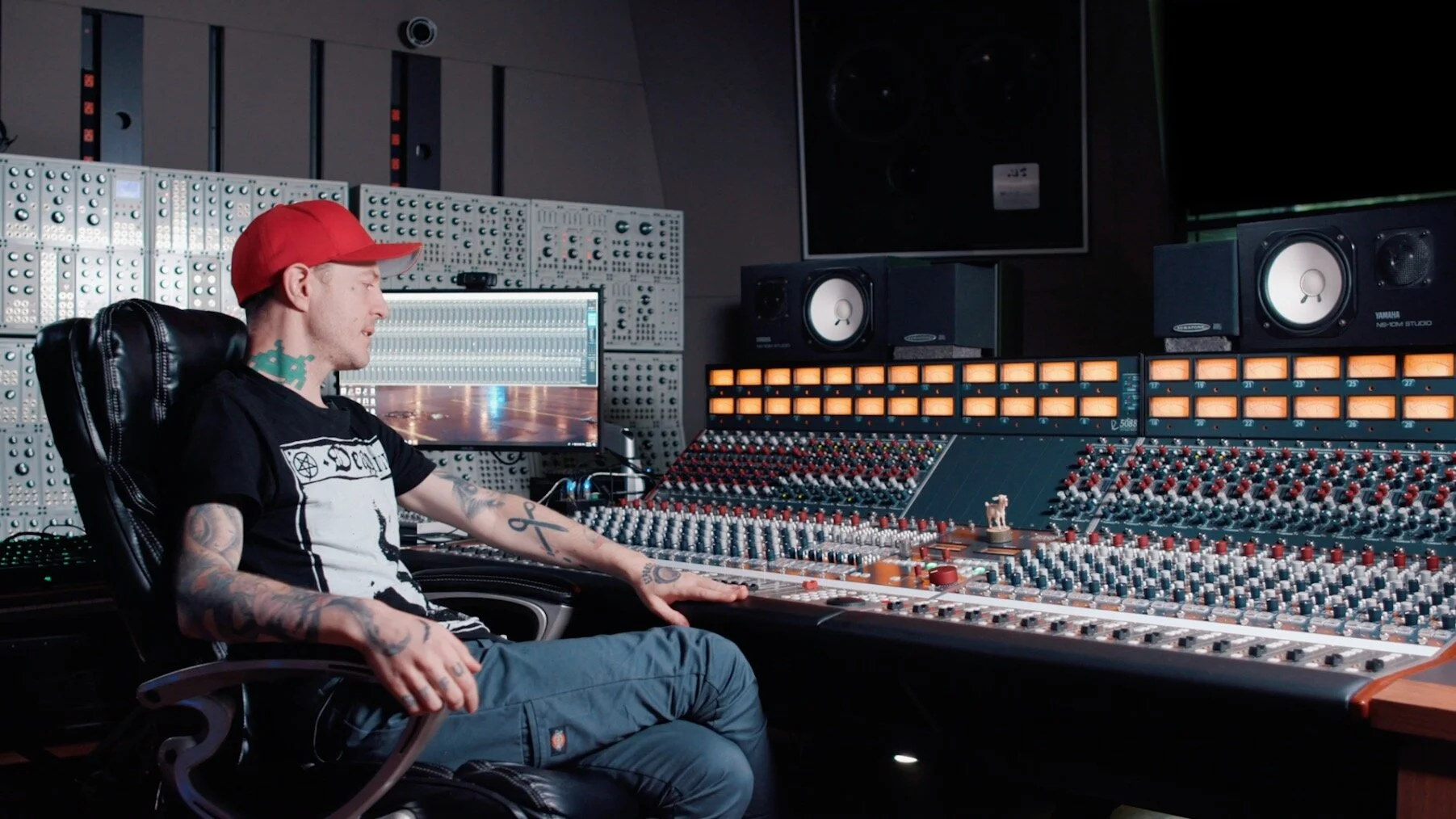 The 5088: High Voltage and Discrete Mixing Console — Rupert Neve Designs