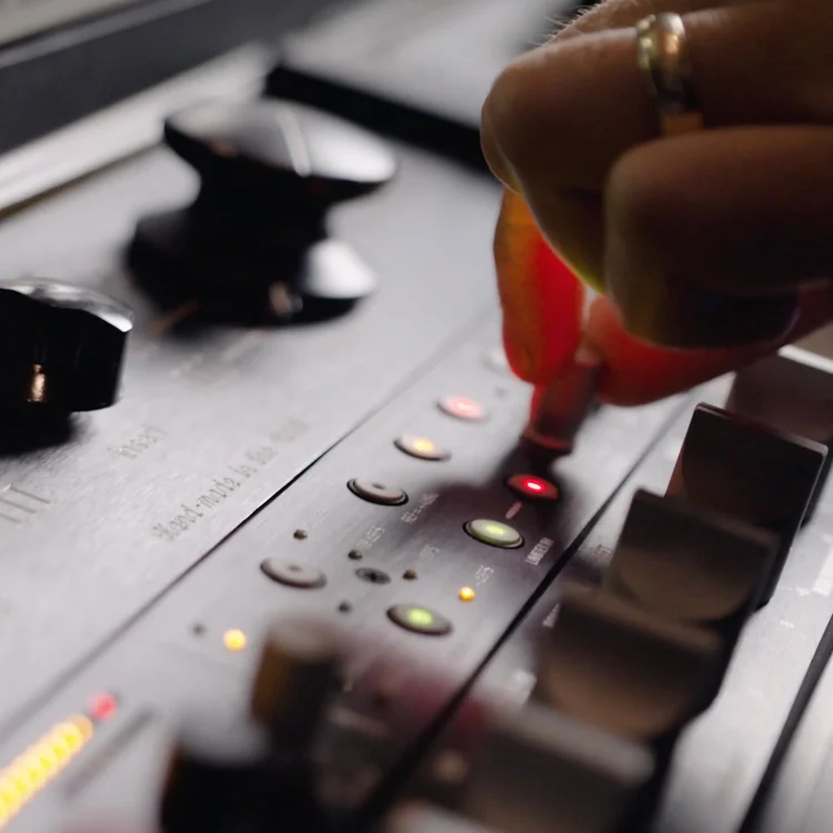 The Master Bus Converter — Rupert Neve Designs
