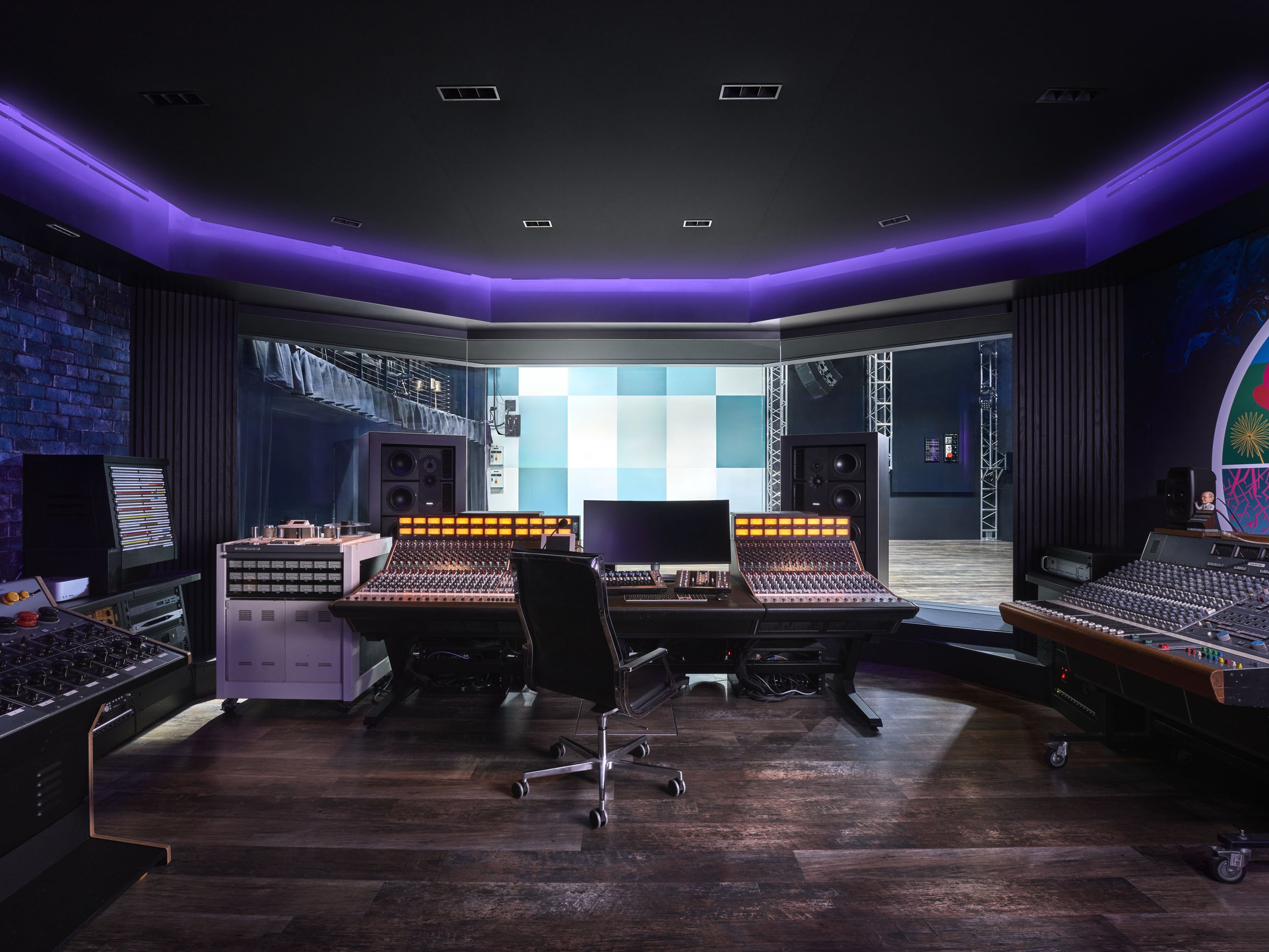 Rupert Neve Designs – The Most Trusted Name in Sound.