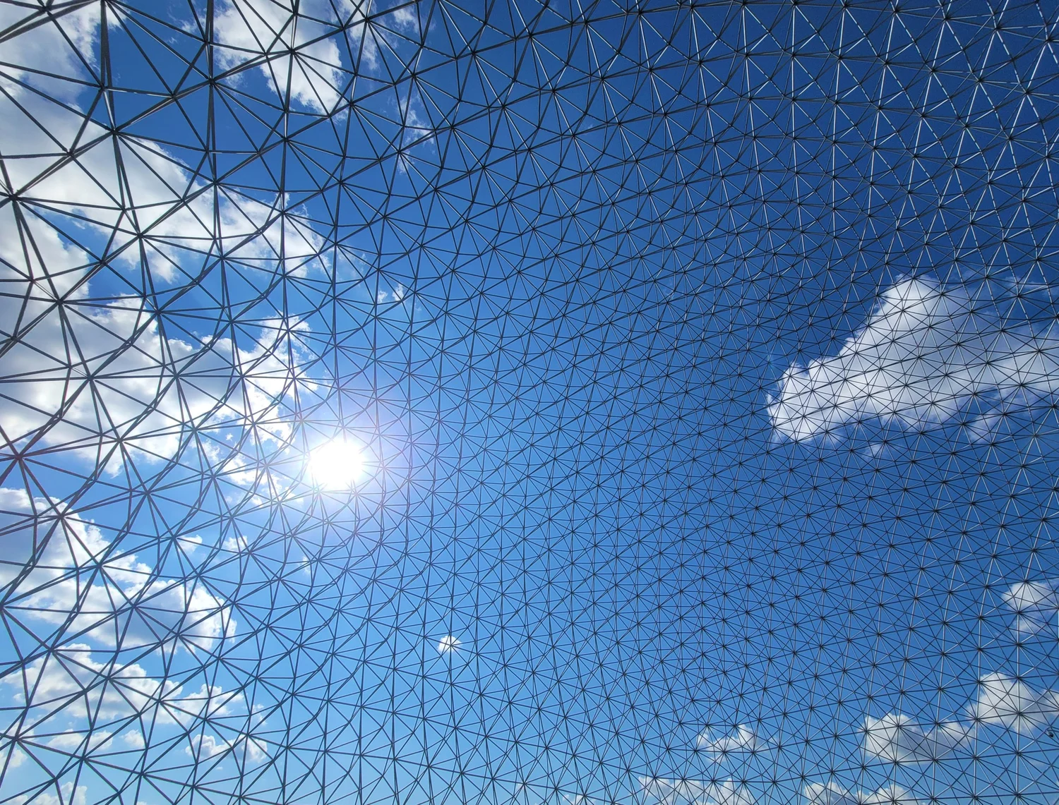 "Juncture" by Bari Lynn Hein featuring "Sun in a Cage" by Vishaal ...