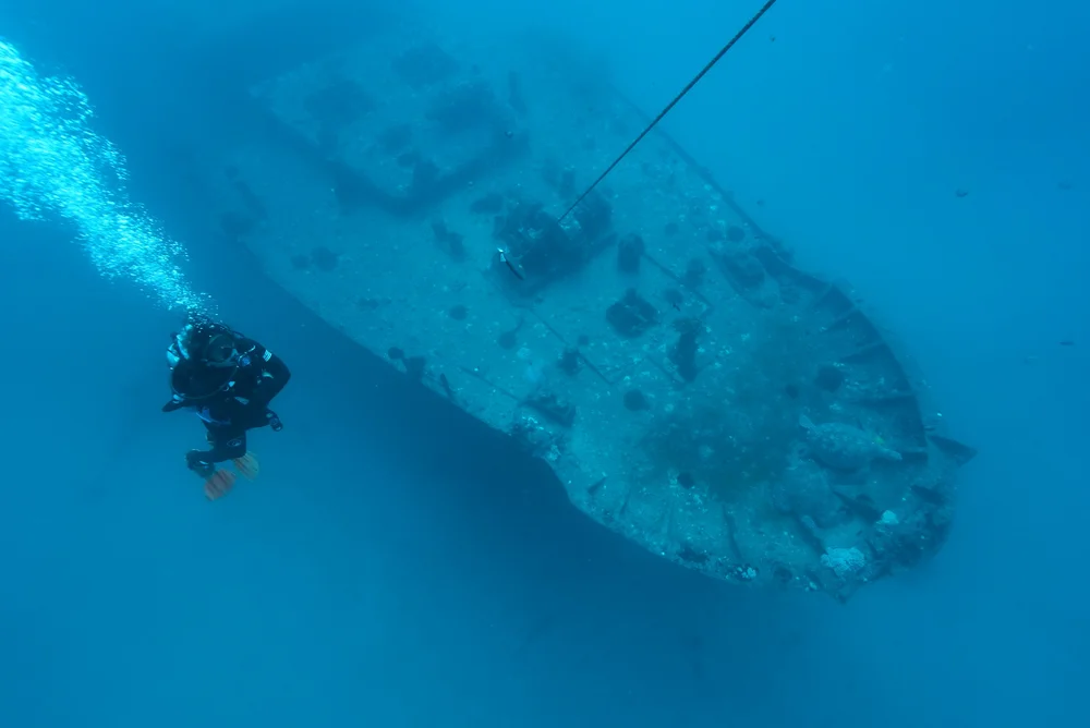 Dive Oahu — #1 Dive Shop on Oahu & Best Dive Boats in the Pacific