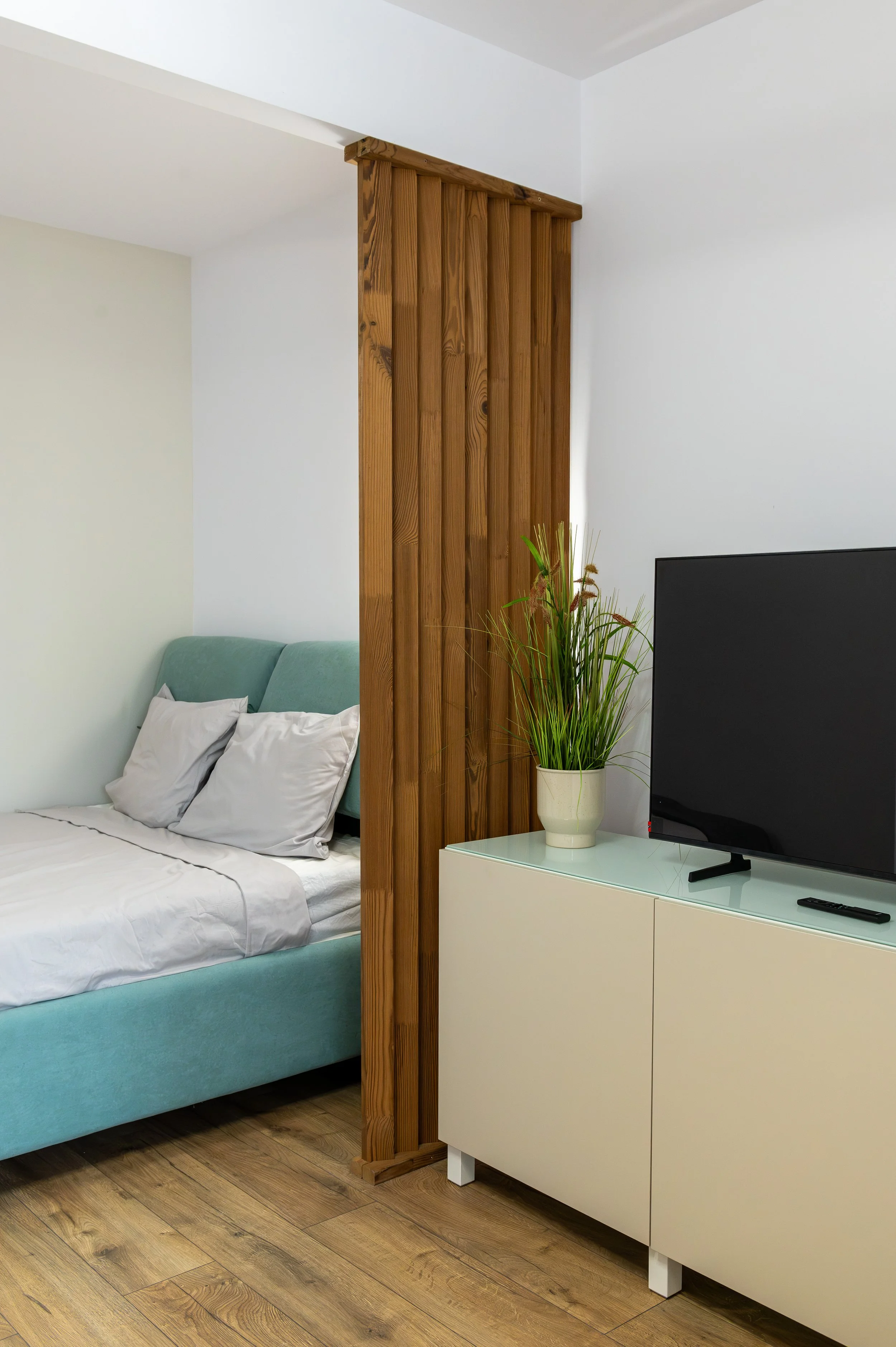 Timonierului Studio — Sundazed Interiors