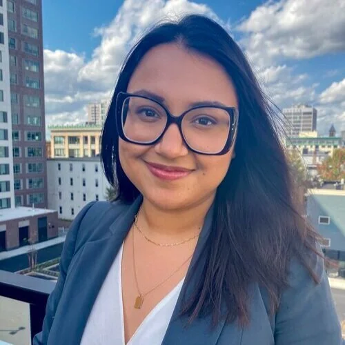 Yvette Rodriguez's Instagram, Twitter & Facebook on IDCrawl