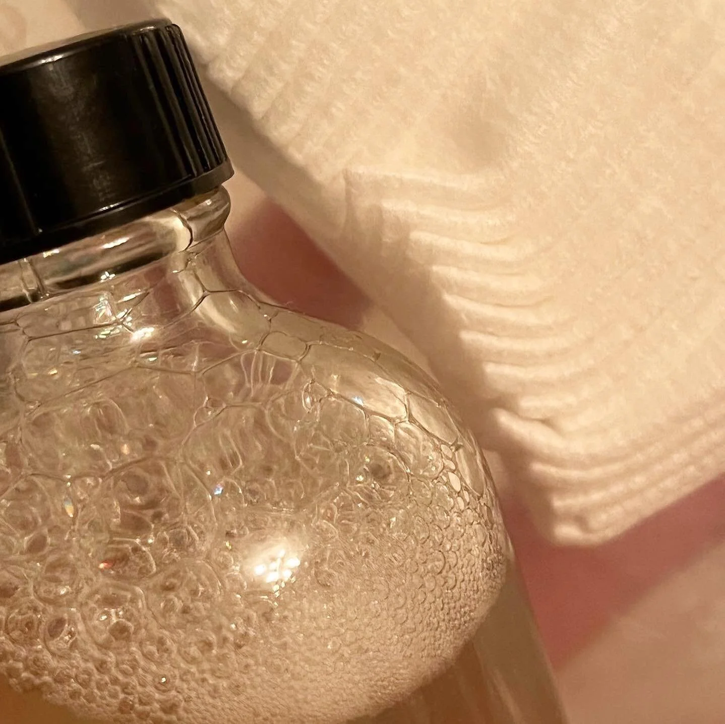 DEWY SKIN SPA — Contact