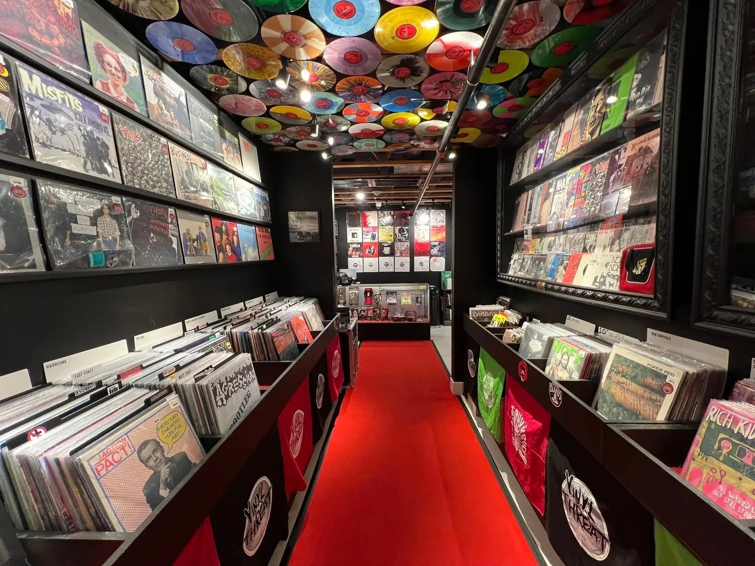 Collecting Punk Memorabilia: DIY Beginner’s Guide — THE PUNK ROCK MUSEUM
