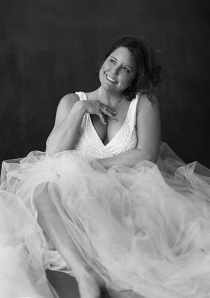 Michele | A WOMANS PORTRAIT EXPERIENCE — Rayla Kay Photography