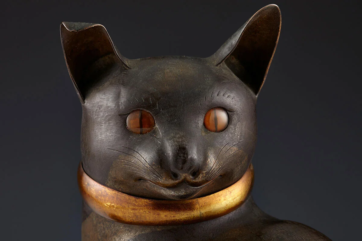 Edo Period Scientific Instrument Seller's Maneki Neko — KAGEDO JAPANESE ART