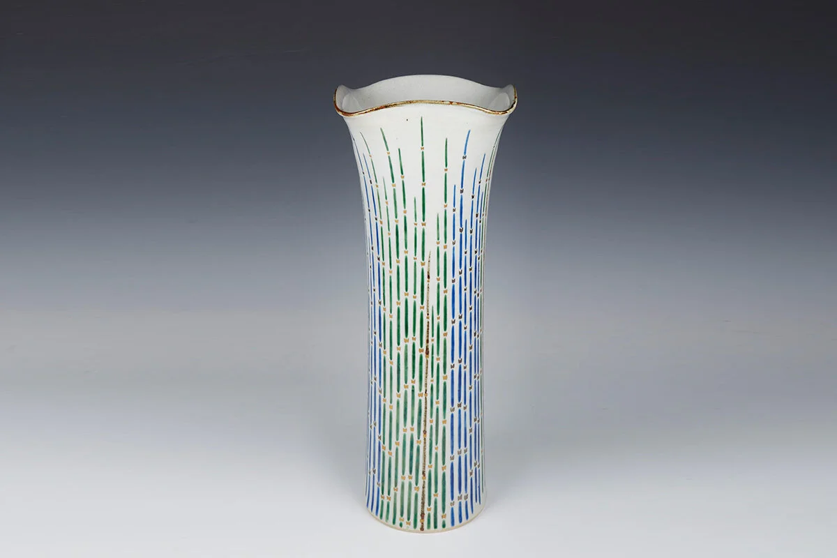 Ito Tozan III, 1938 Porcelain Vase — KAGEDO JAPANESE ART