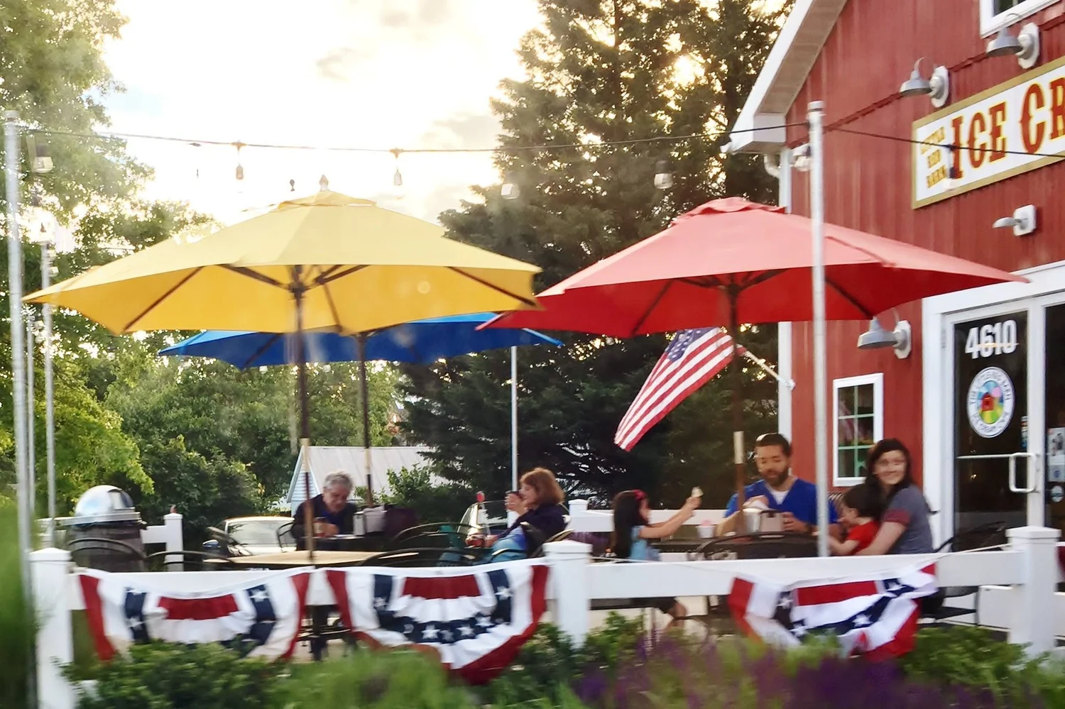 The Little Red Barn Ice Cream Cafe