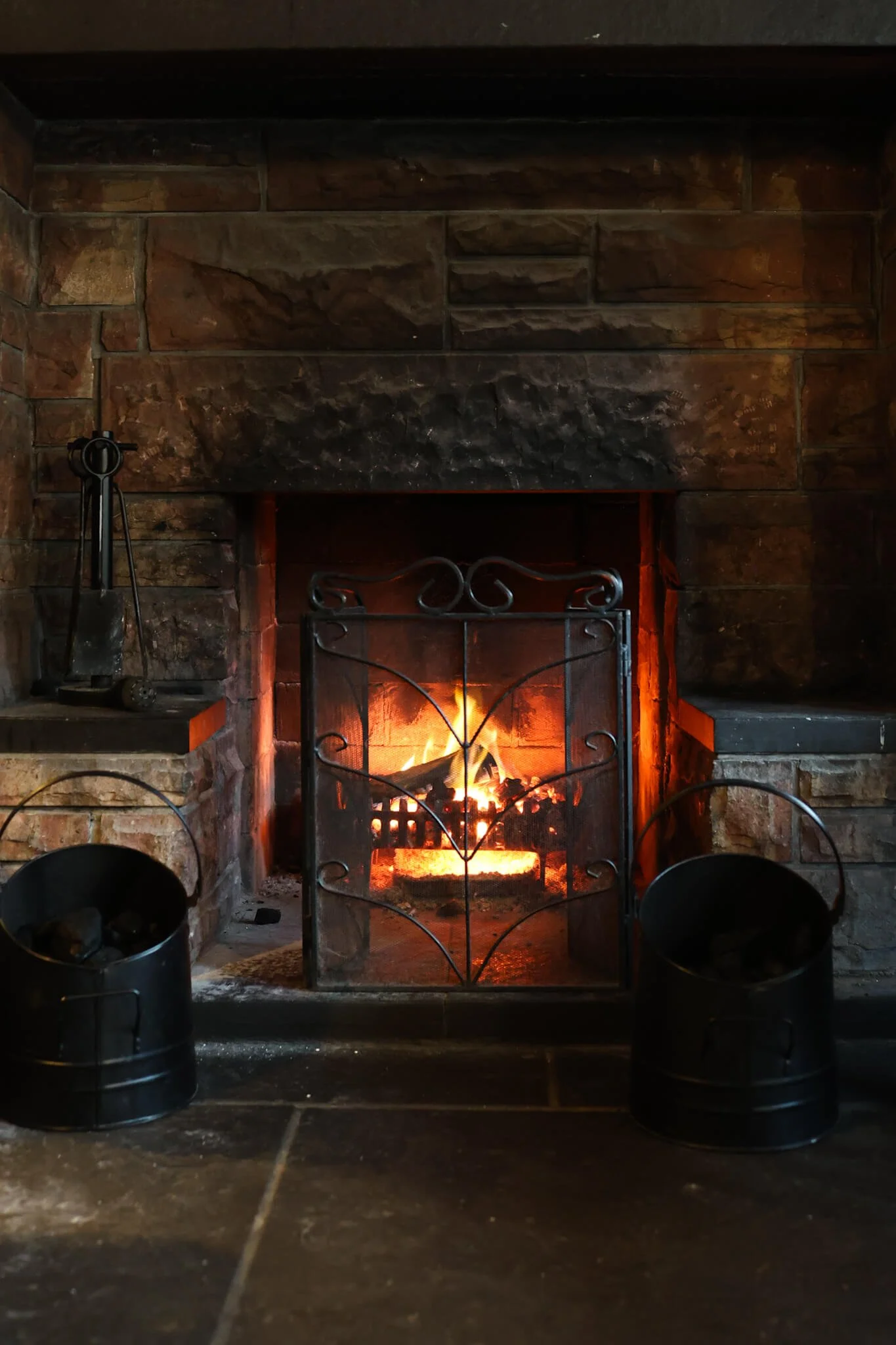 A Complete Guide To Portree, Scotland - For First Time Visitors ...