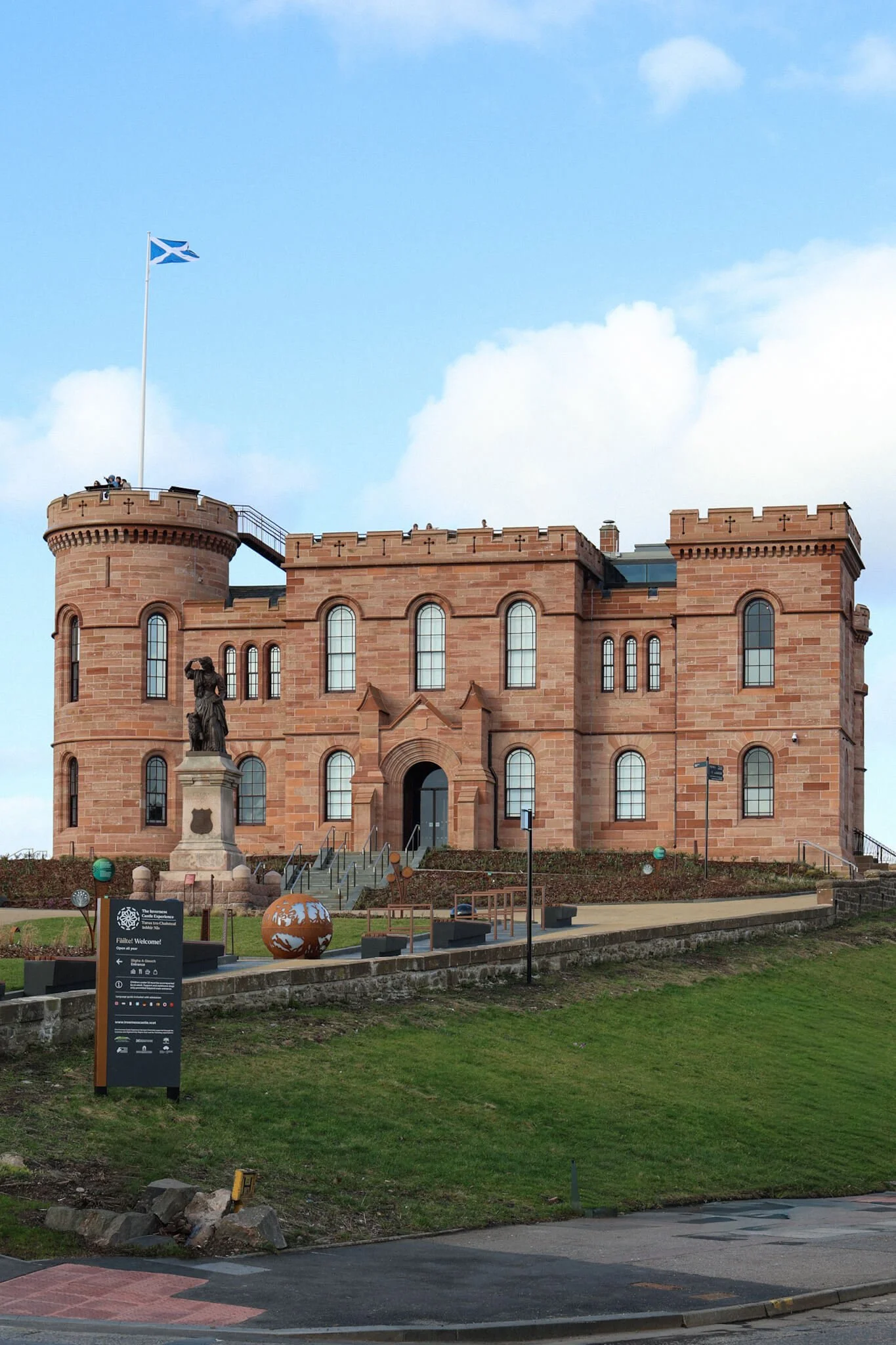 Inverness Castle: A Guide for First-Time Visitors | Wander Scotland