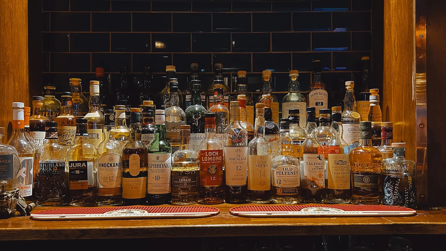 Pubs In Aviemore: 5 Best Pubs For Drinks | Wander Scotland