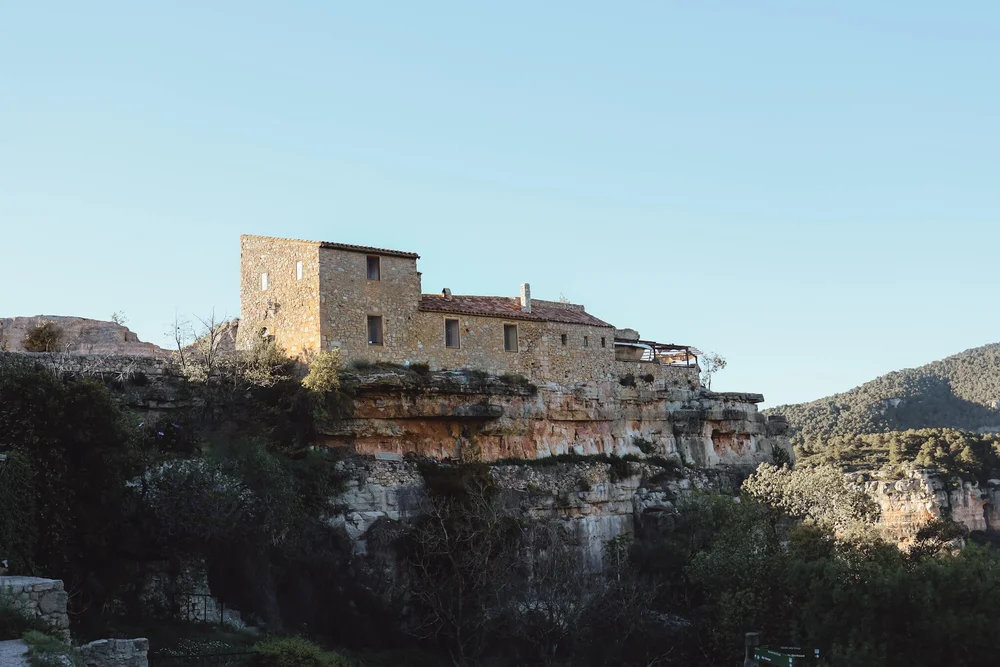 Montsant Travel Guide: Vino, Vineyards & Villages | Wander Scotland
