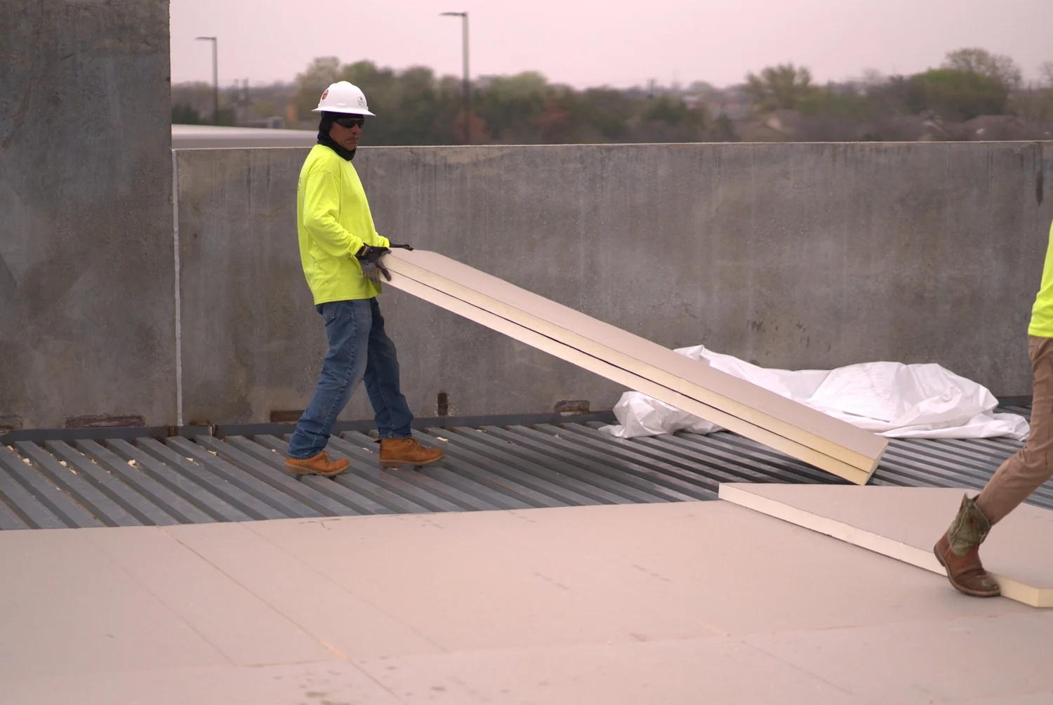 Carlisle Widens Its TPO Rolls for More Seamless Waterproofing