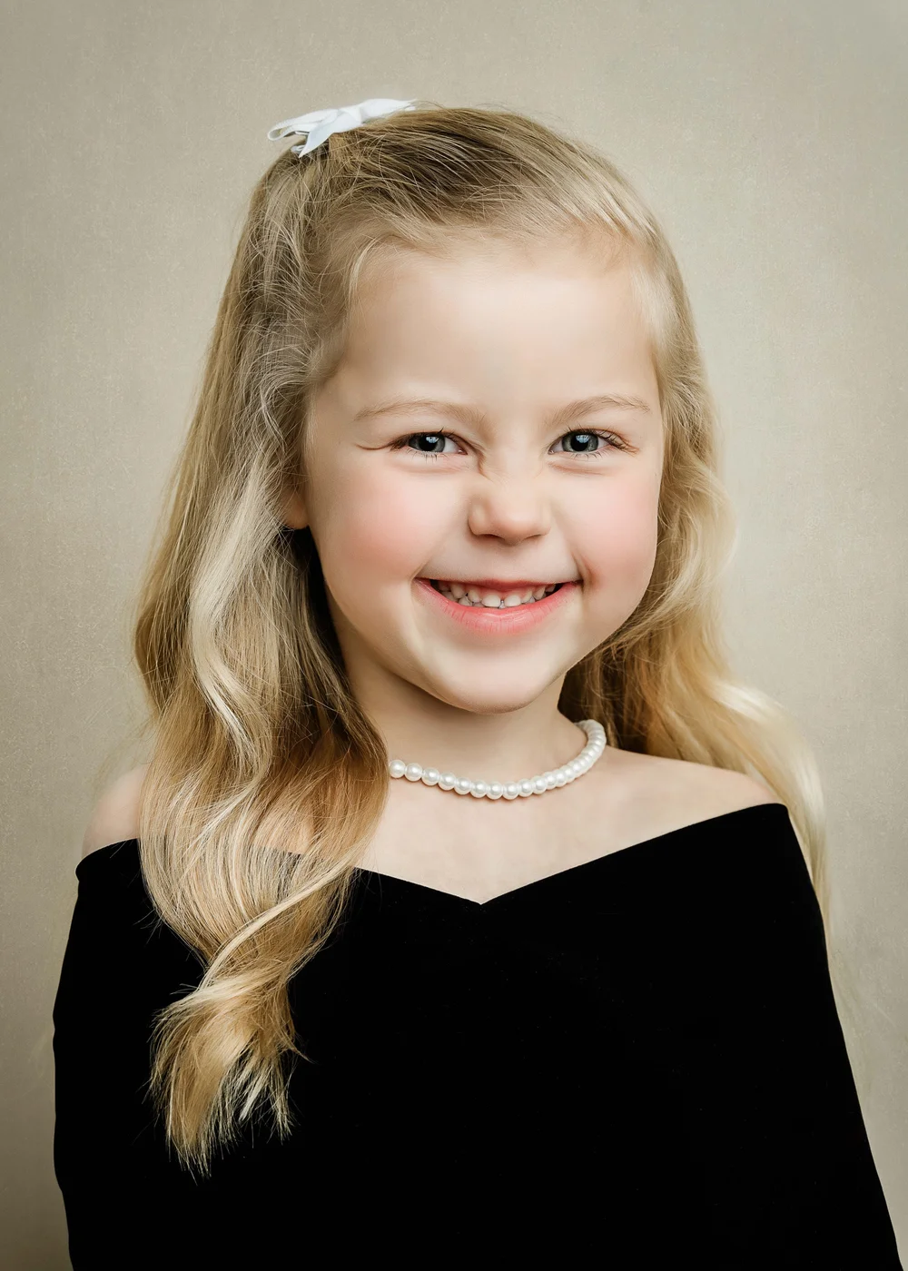 Kindergarten + Preschool Formal Senior Graduation Portraits — Noëlle ...