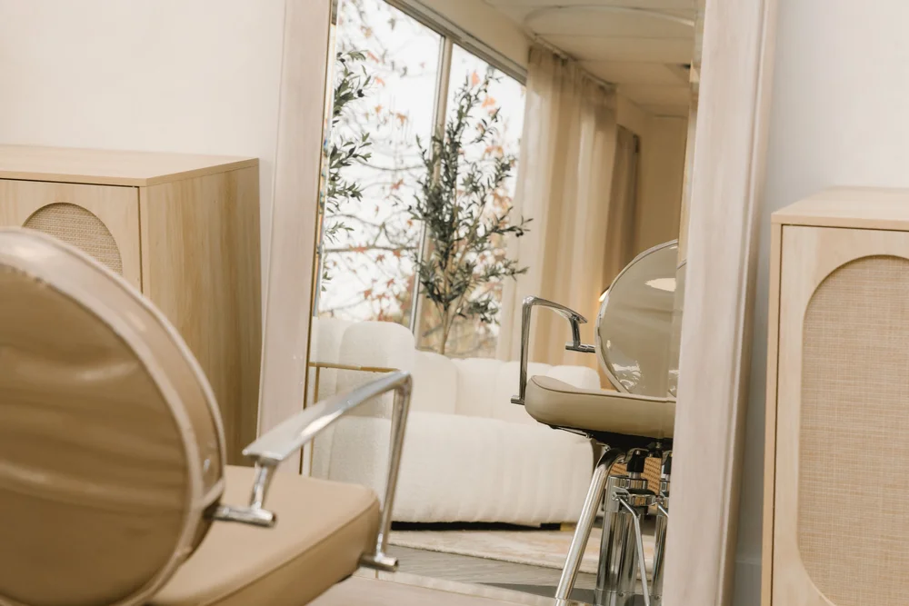 Contact — The Hive Beauty