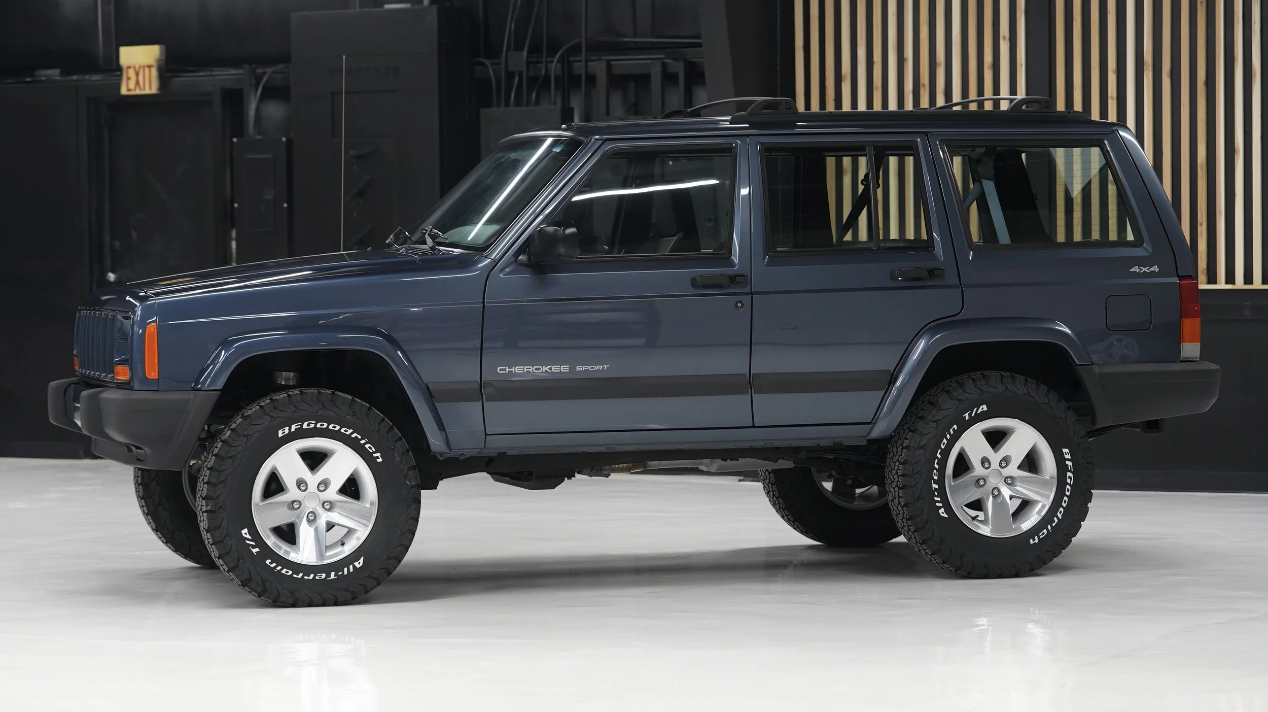 Jeep Cherokee XJ Sport - Limited - Classic For Sale — Davis AutoSports