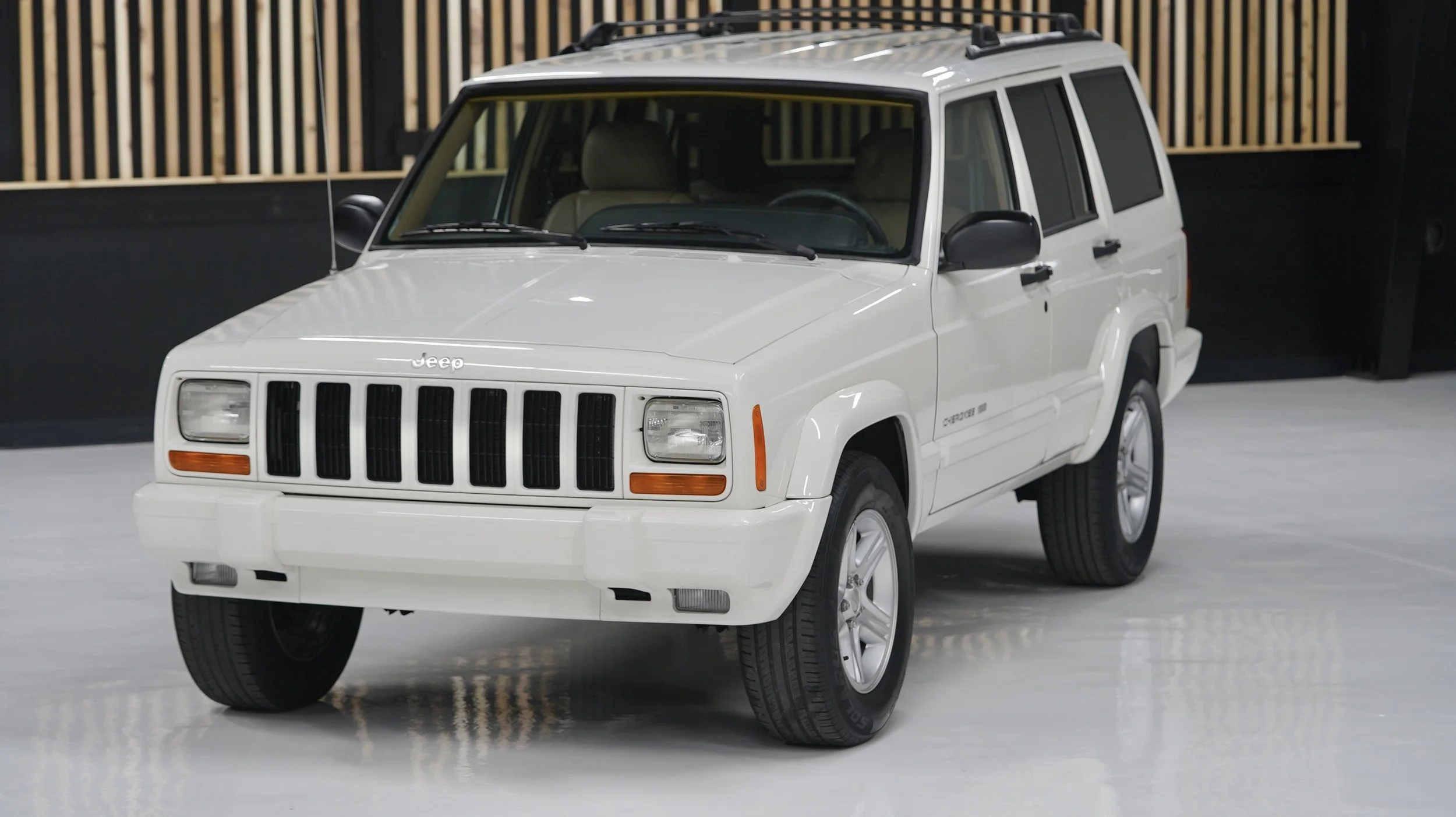 Jeep Cherokee XJ Sport - Limited - Classic For Sale — Davis AutoSports