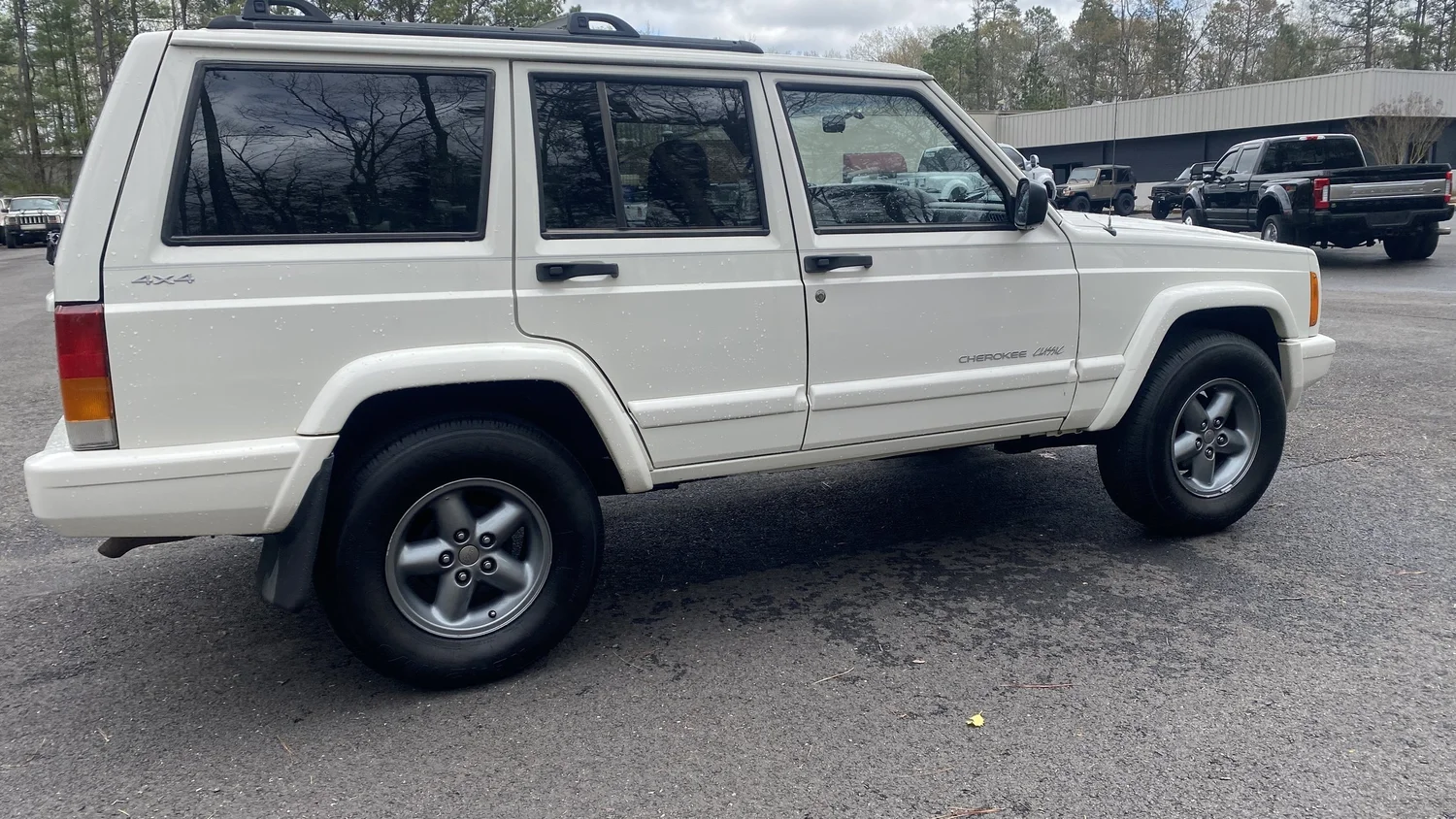 Jeep Cherokee XJ Sport - Limited - Classic For Sale — Davis AutoSports