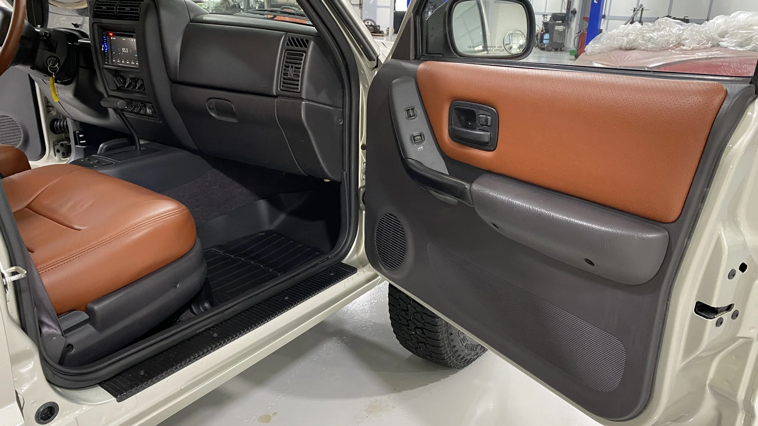 Jeep Cherokee XJ Sport - Limited - Classic For Sale — Davis AutoSports