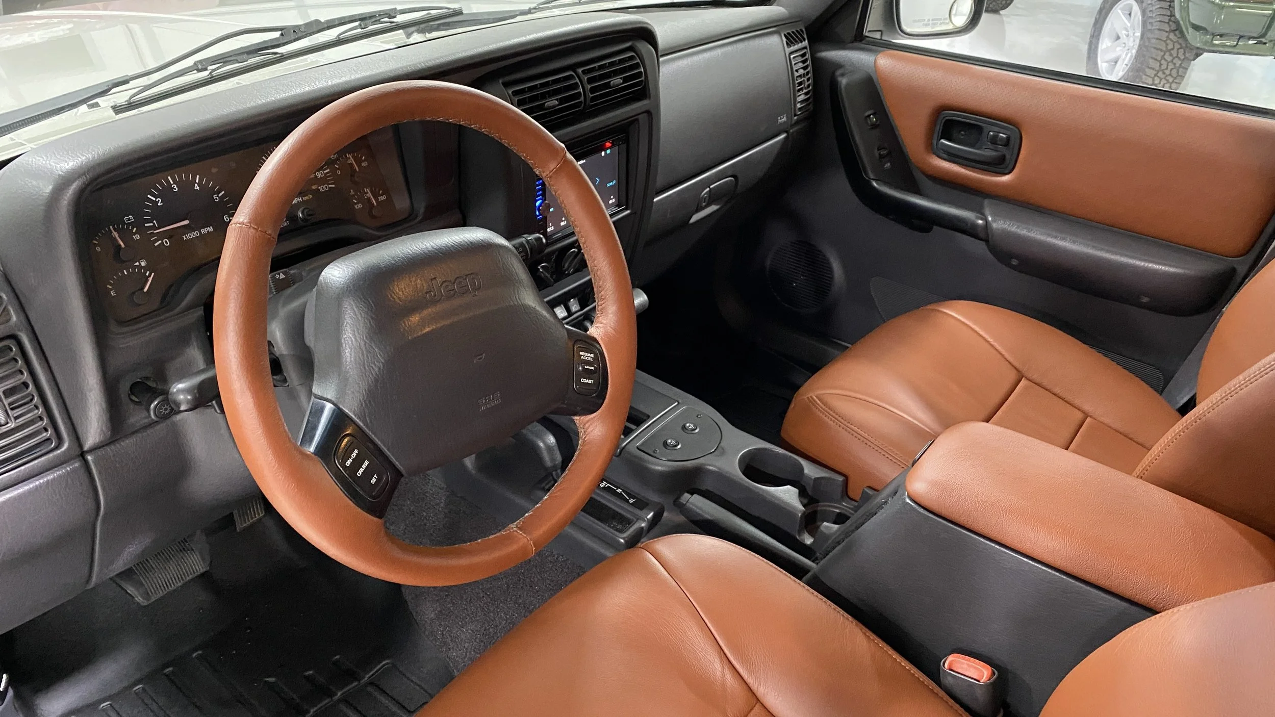 Jeep Cherokee XJ Sport - Limited - Classic For Sale — Davis AutoSports